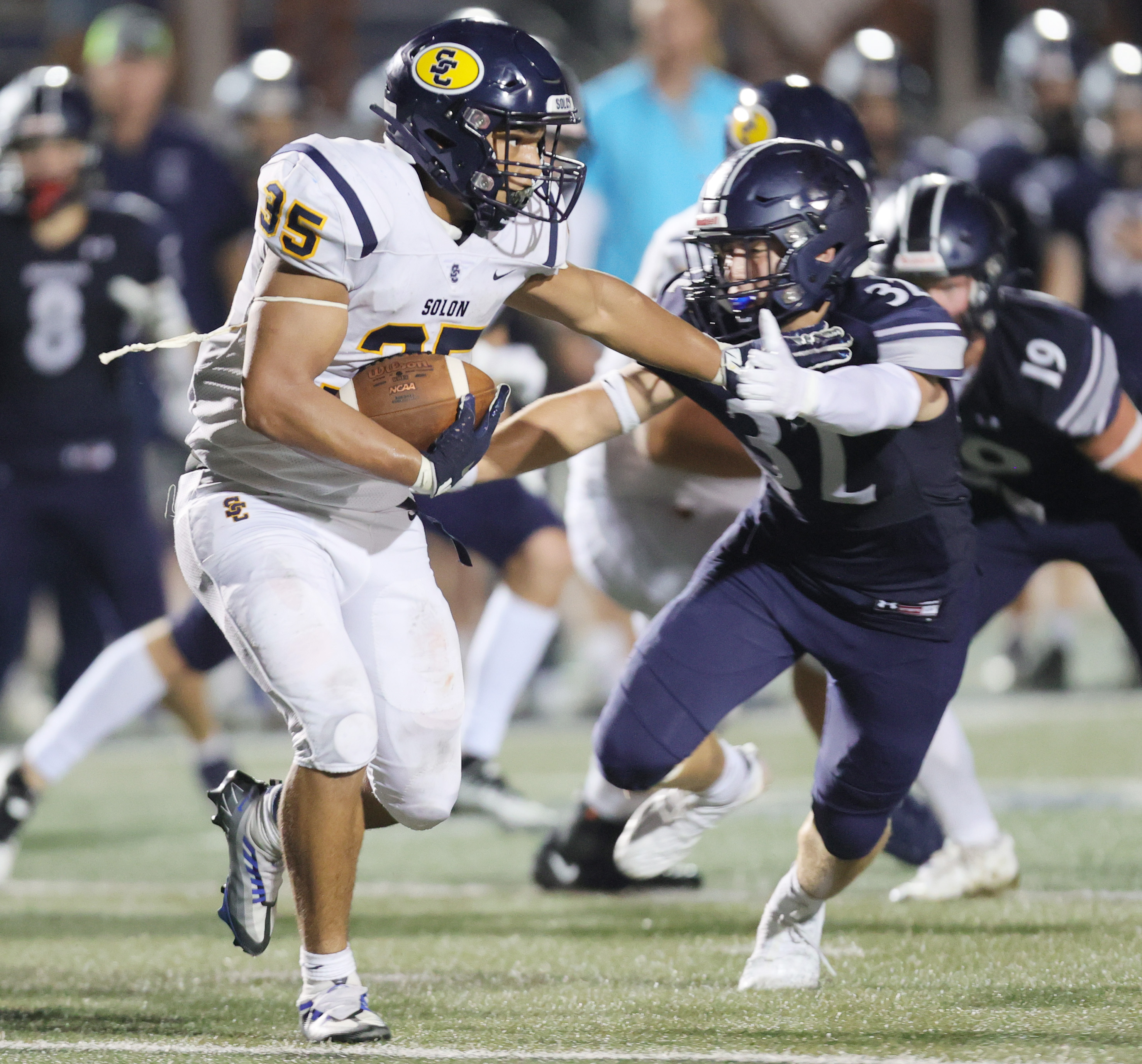 Hudson vs. Solon in high school football, August 19, 2022 - cleveland.com