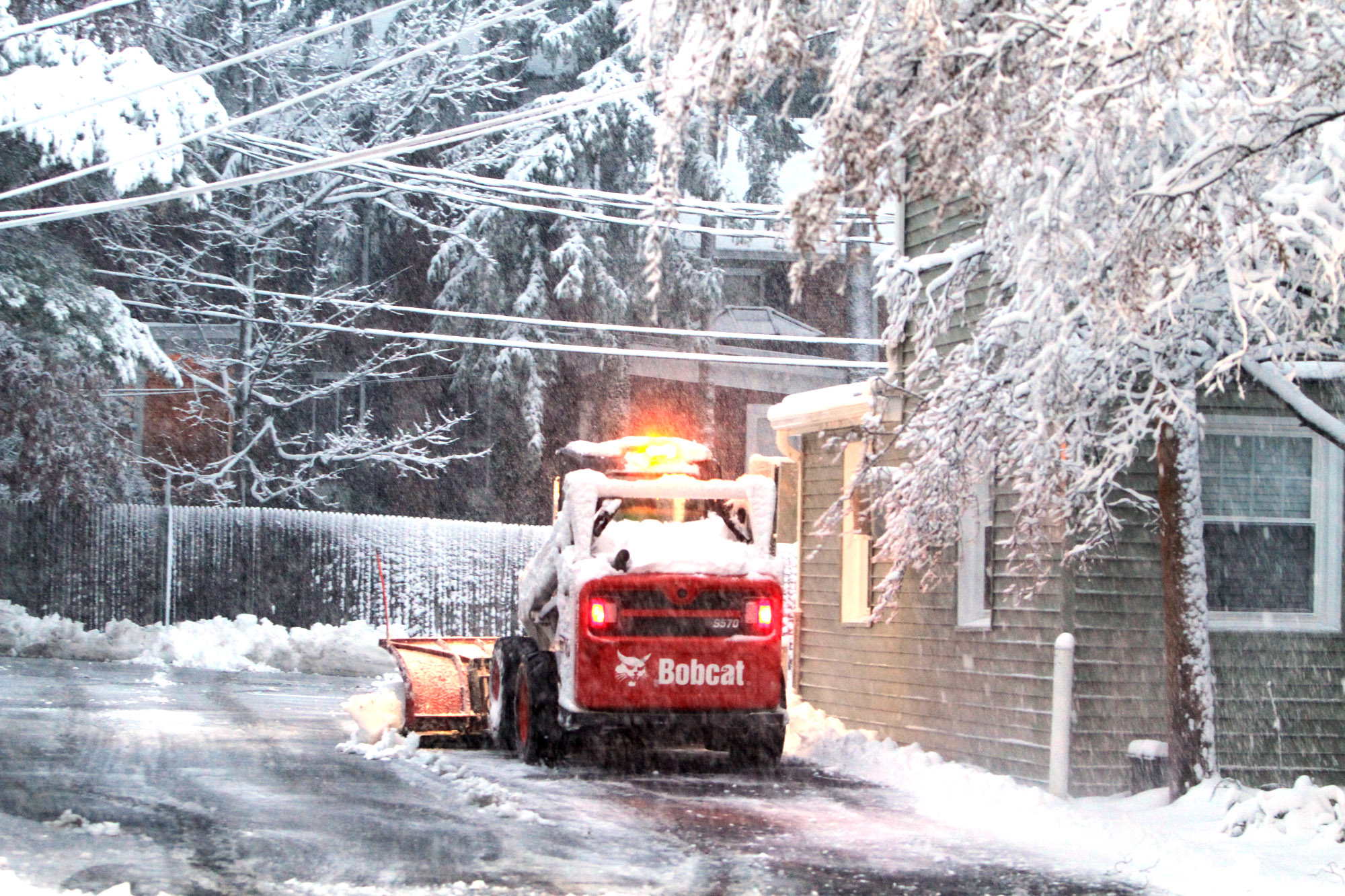 Heavy snowfall in Northeast Ohio, December 1, 2020 - cleveland.com
