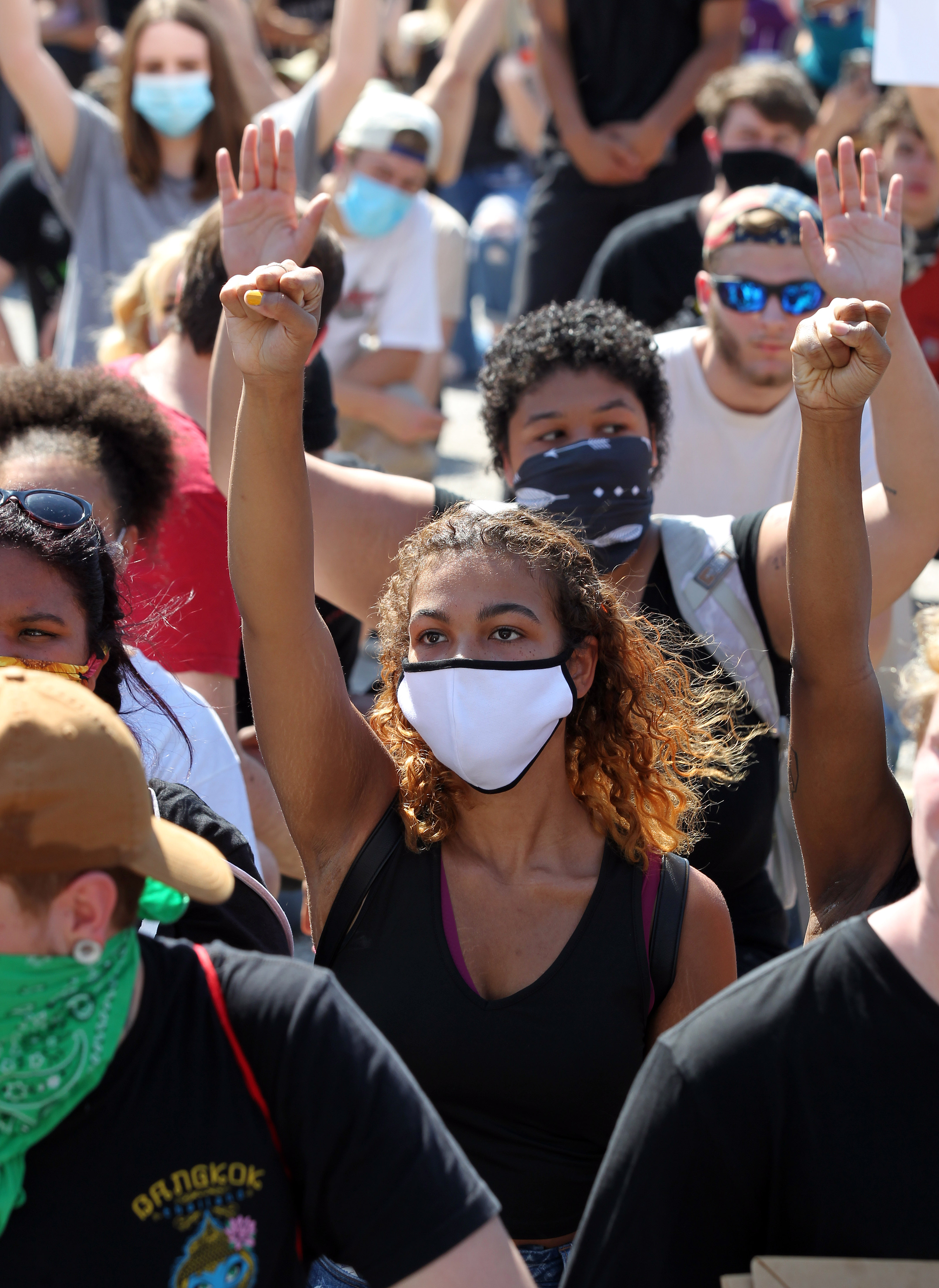 Protesters rally at Cleveland Police First District Headquarters, June ...