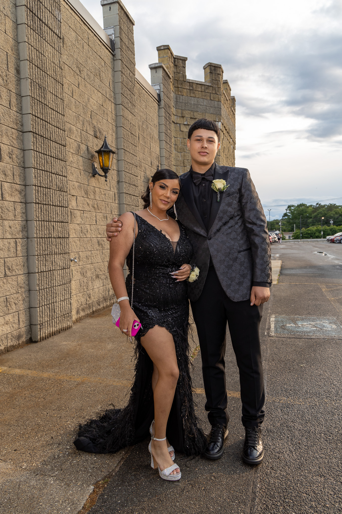 Putnam 2023 prom at Castle of Knights in Chicopee - masslive.com