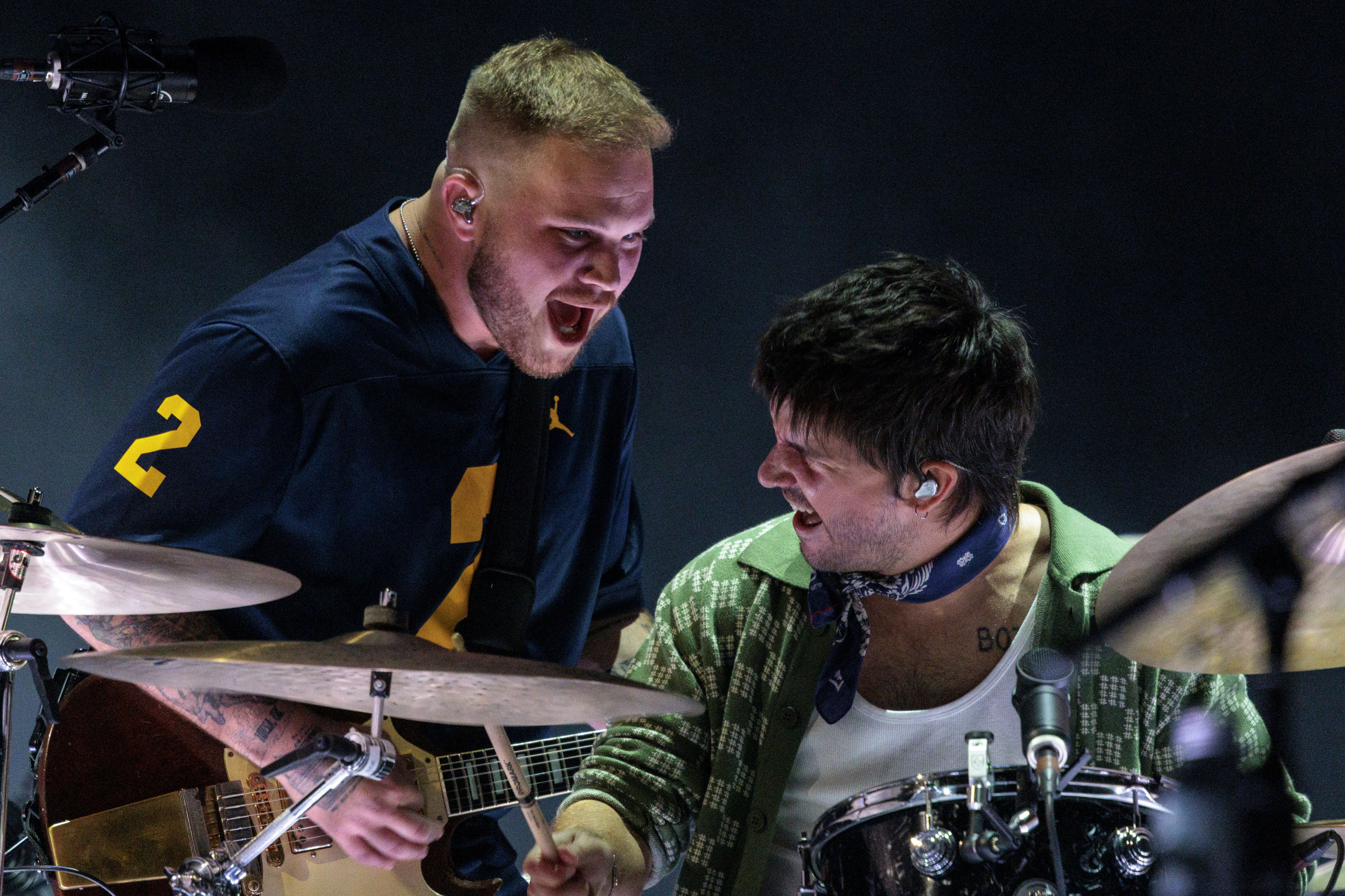 Zach Bryan, John Mayer concert packs Michigan Stadium with record ...