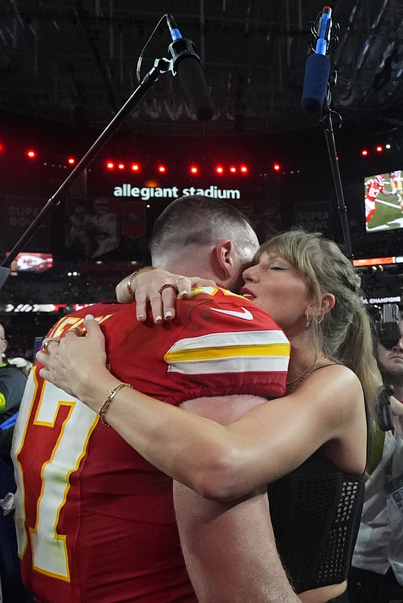 Taylor Swift at Super Bowl LVIII in Las Vegas - masslive.com