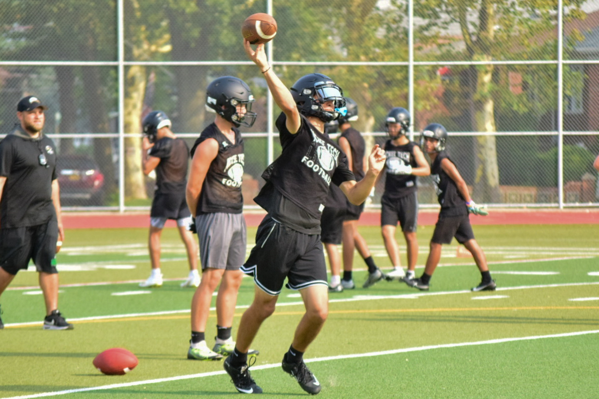 McKee/S.I. Tech starts football workouts with a bang - silive.com