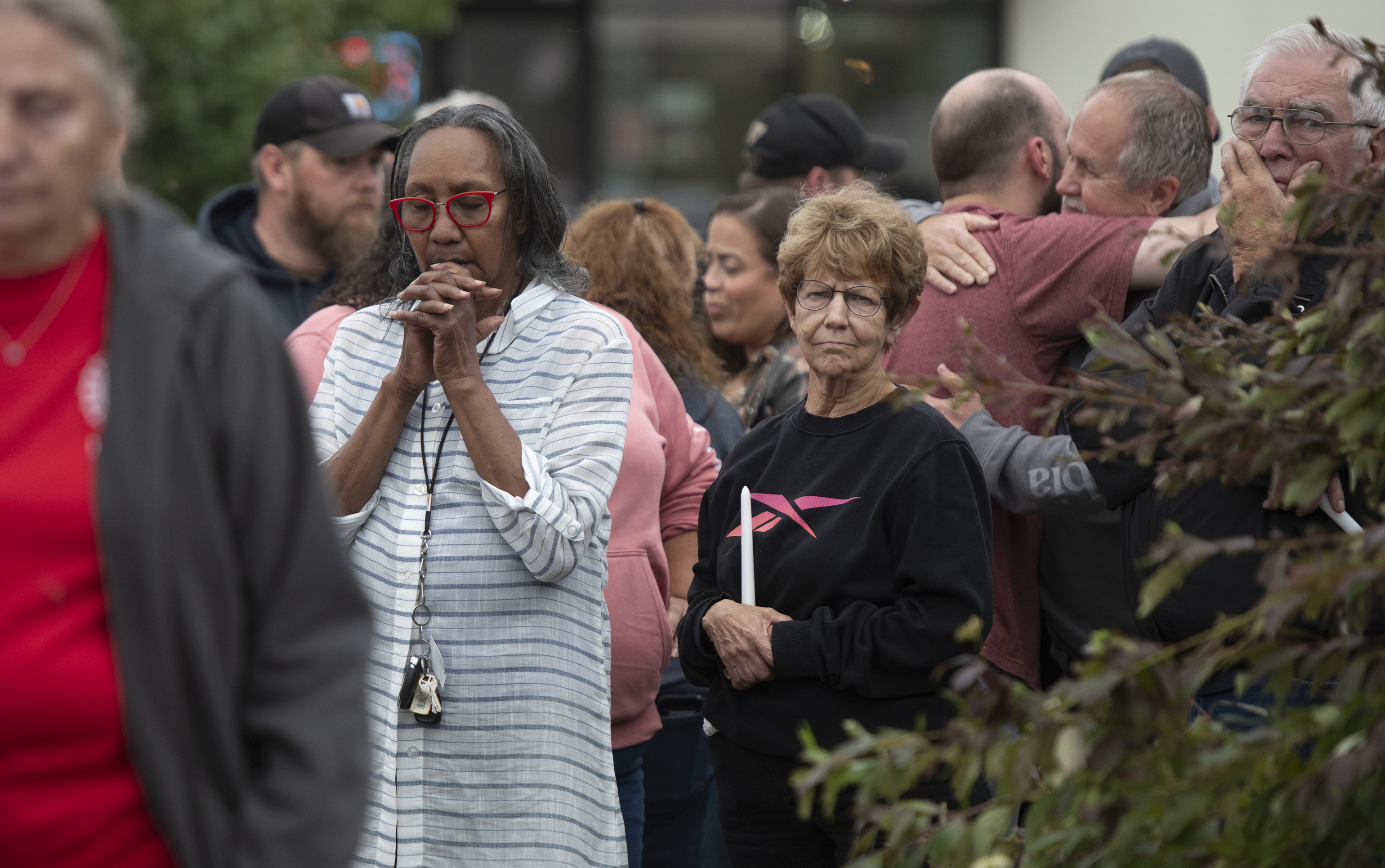Candelight vigil for Eaton Aerospace workers involved in crash - mlive.com