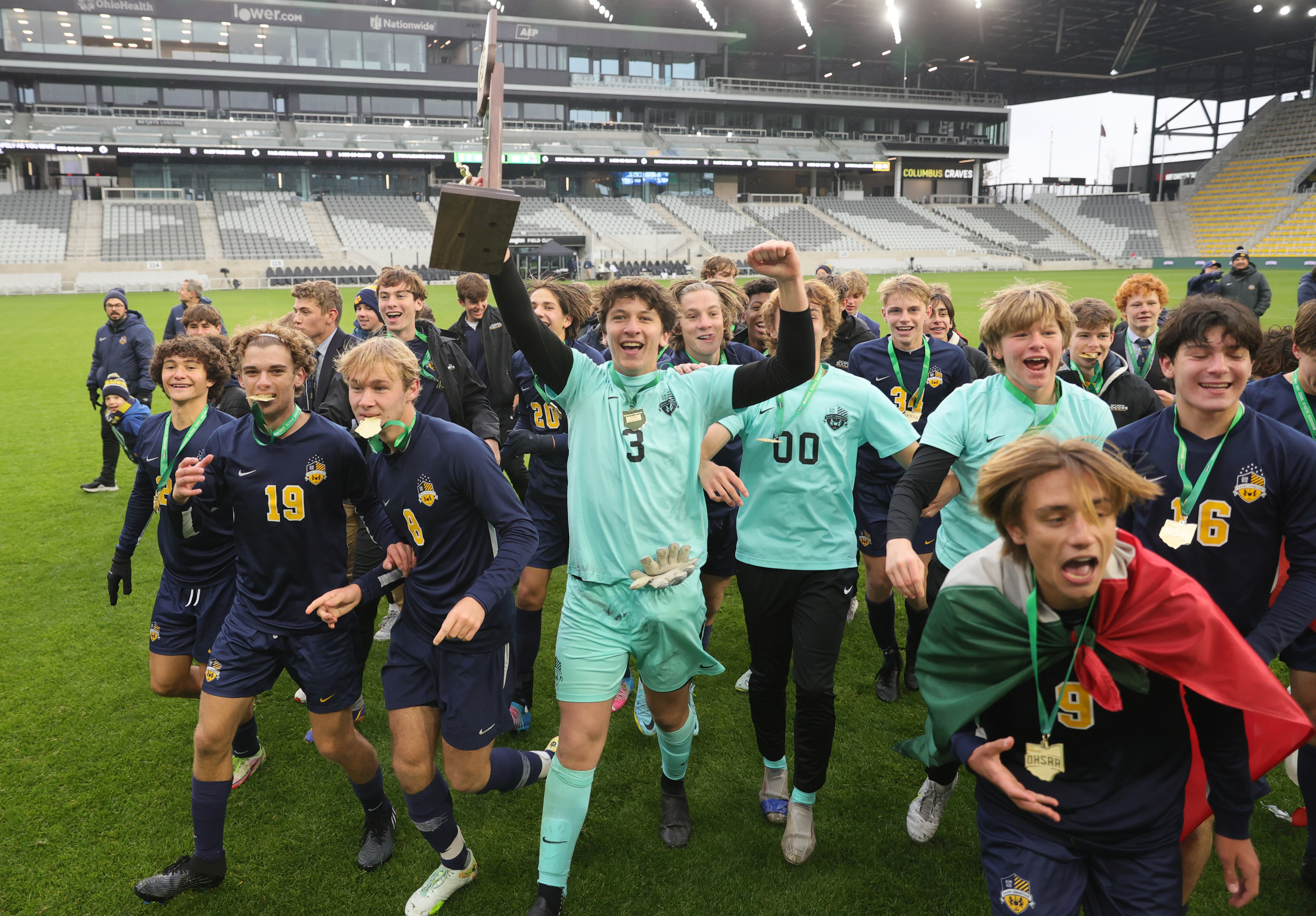 St. Ignatius vs. New Albany in D1 high school boys soccer championship ...