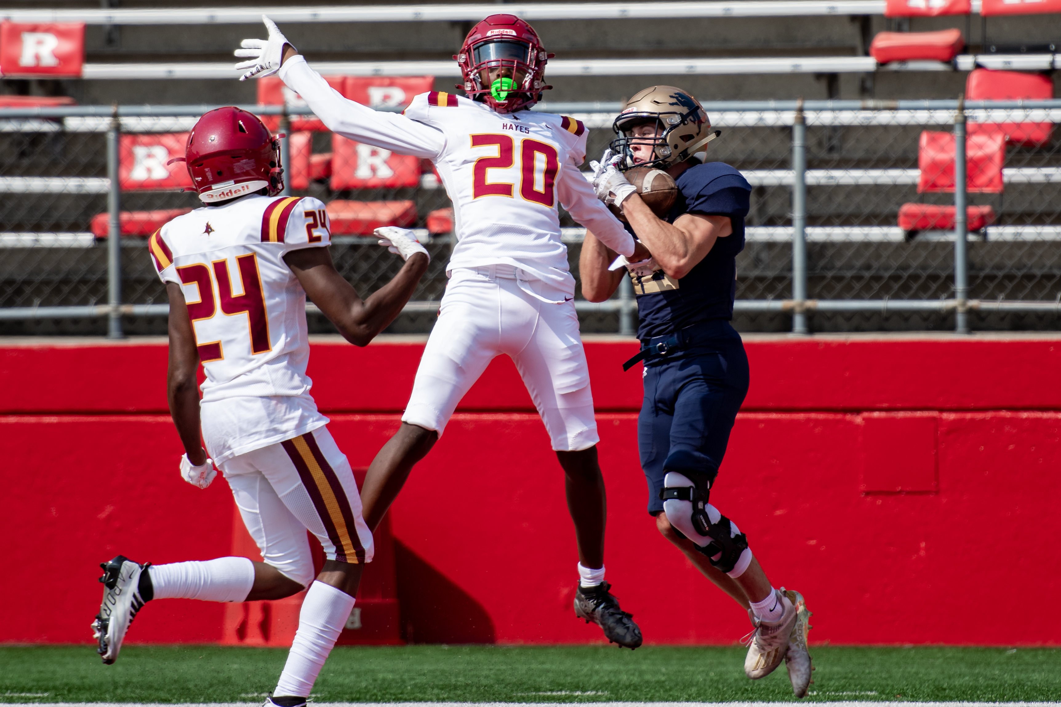 HIGH SCHOOL FOOTBALL: Cardinal Hayes vs Pope John (Battle for the ...