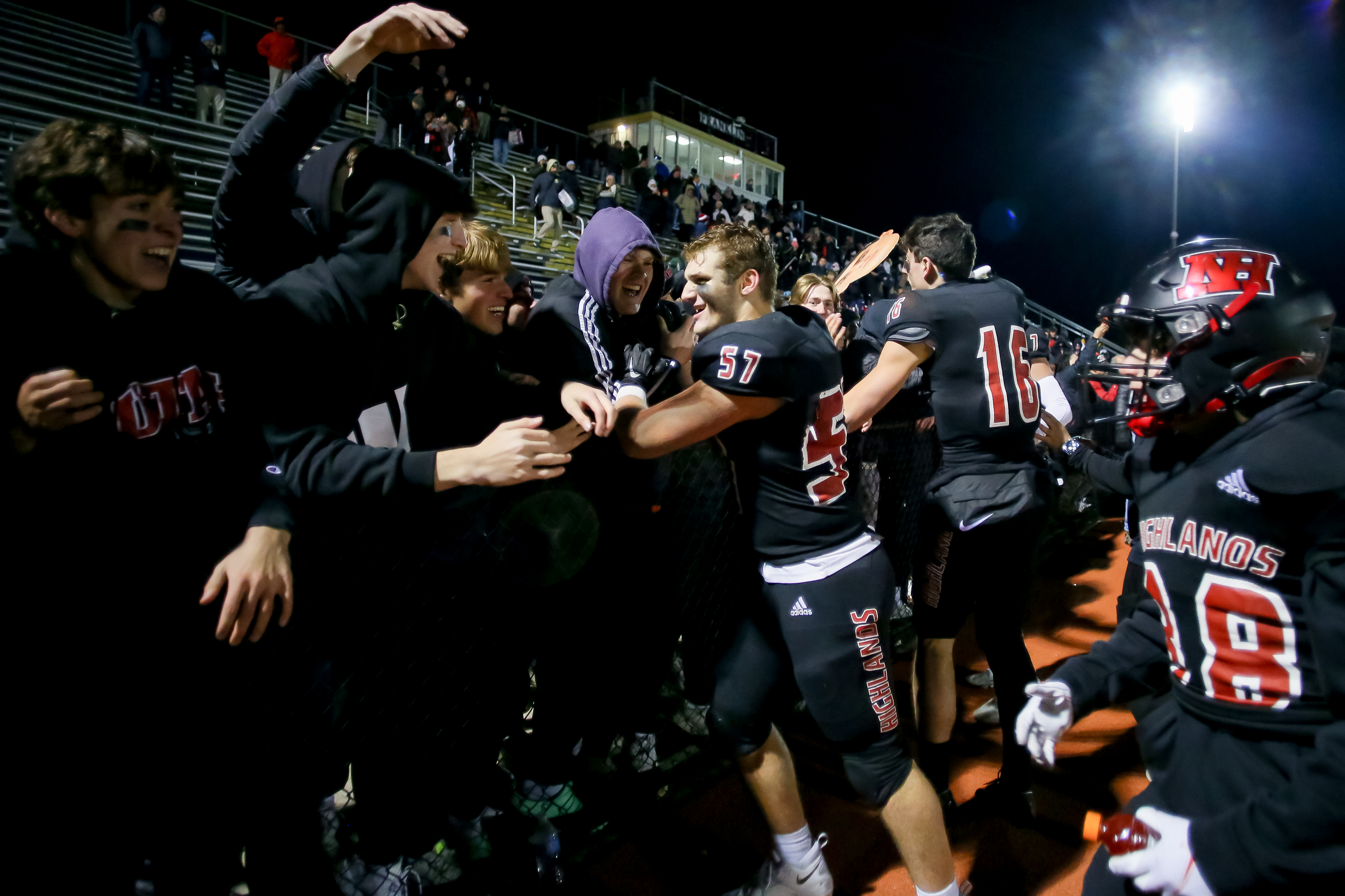 Football: Northern Highlands vs. North Hunterdon in Group 4 State ...