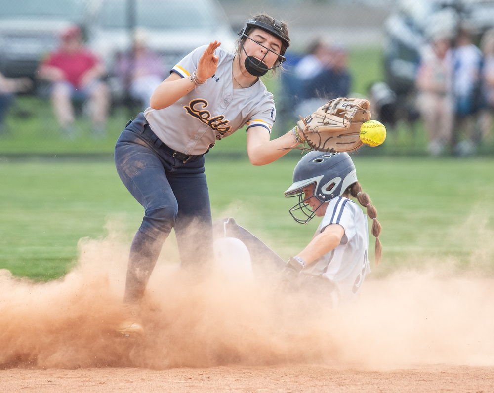 Chambersburg defeats Cedar Cliff 12-1 in high school softball ...