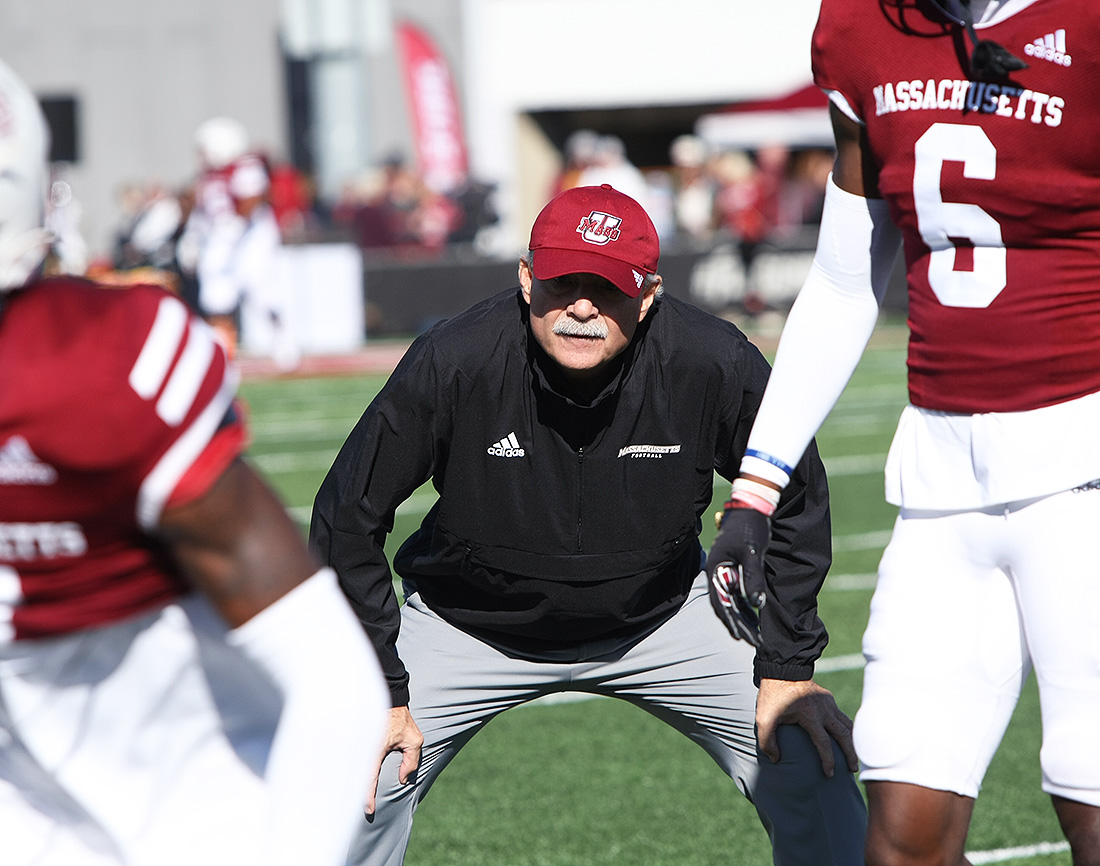 UMass Football vs Liberty 10/8/22 - masslive.com