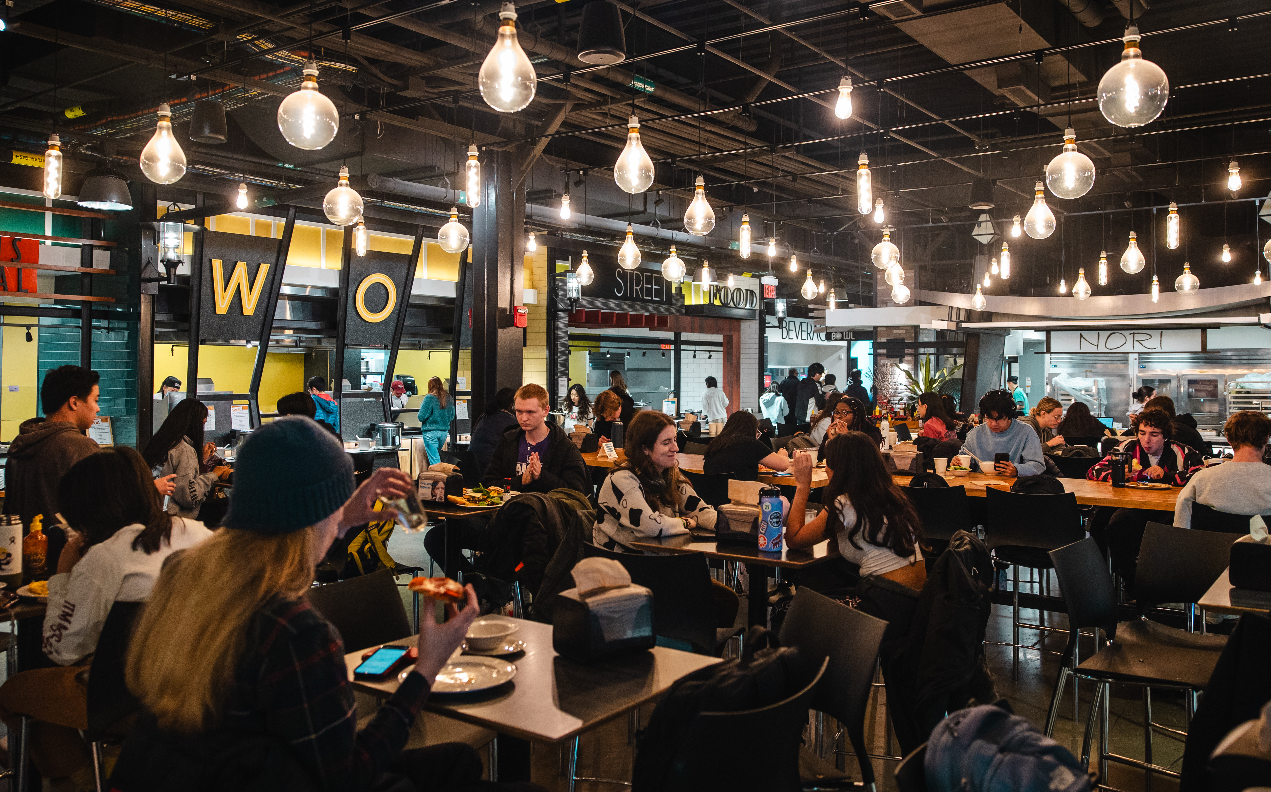 Dining scene at UMass Amherst - masslive.com