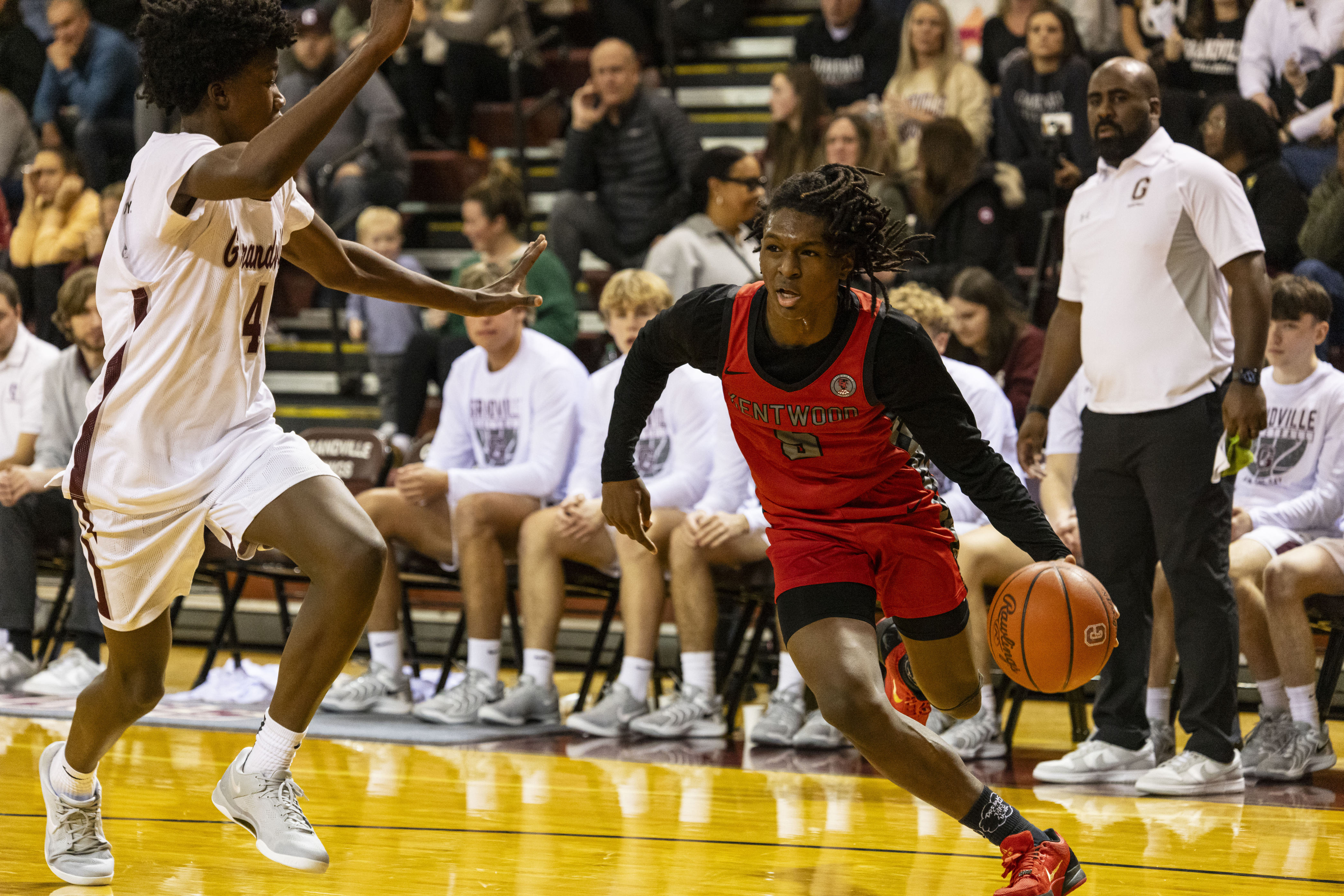Grandville hosts East Kentwood in high school boys basketball - mlive.com