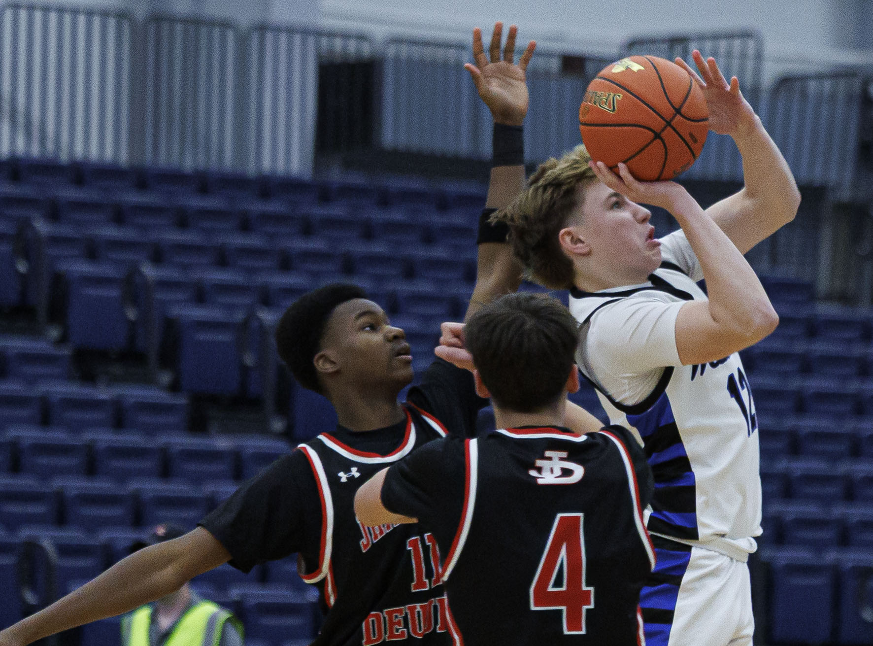 Jamesville-DeWitt boys basketball clash with Westhill for Section III ...