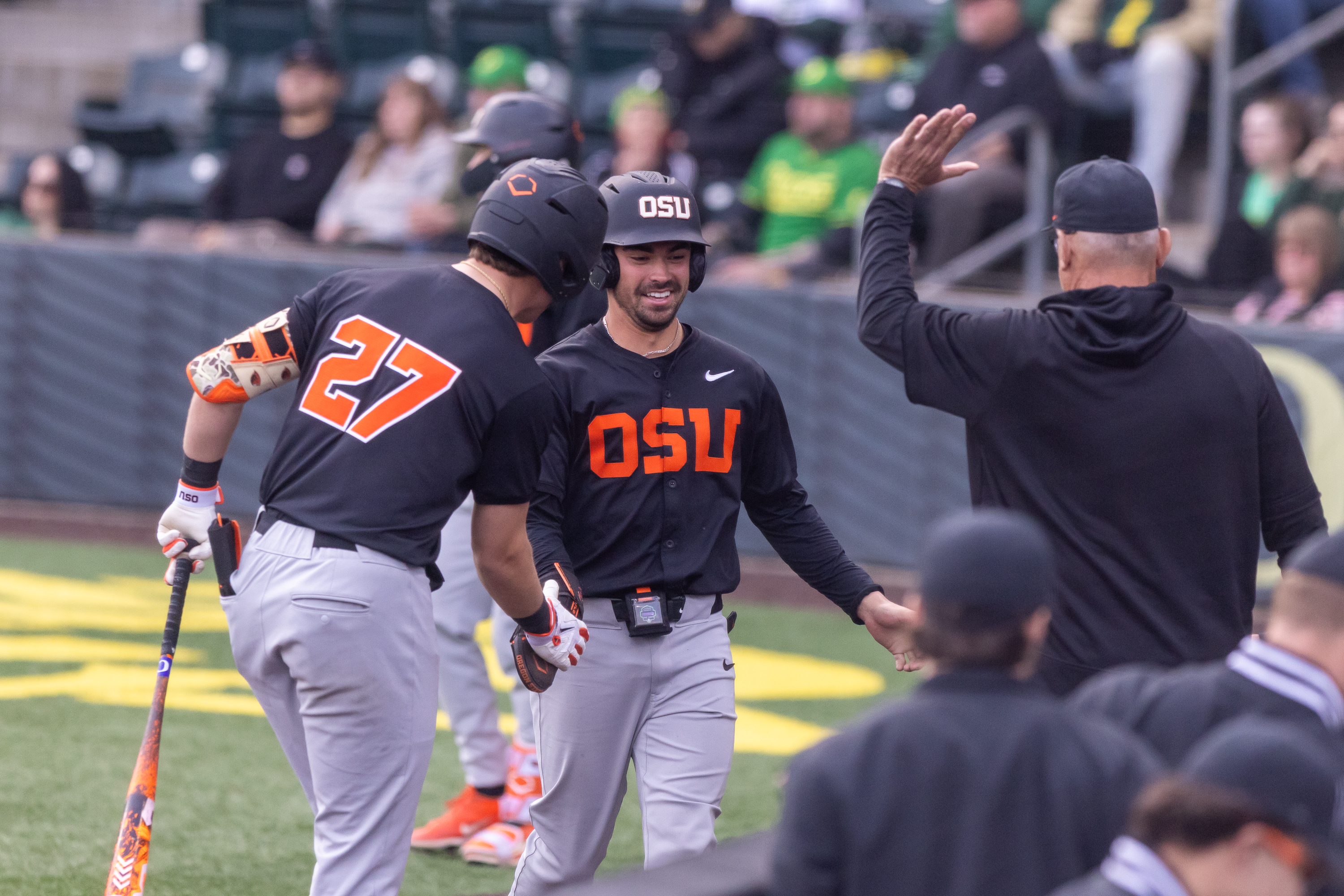 Oregon Ducks vs. Oregon State Beavers baseball: March 3, 2026 ...