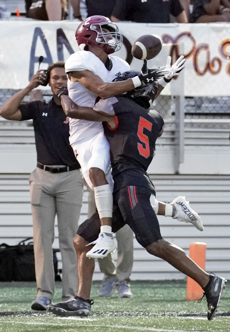 Hartselle vs. Austin High School Football - al.com