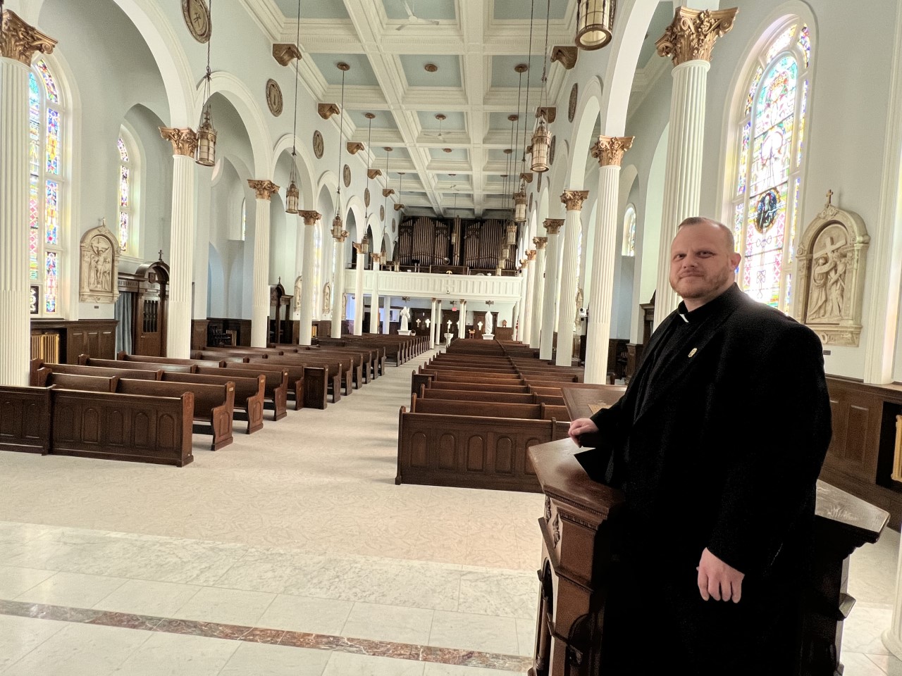 Pews on the move: Northampton donates to Worcester church - masslive.com