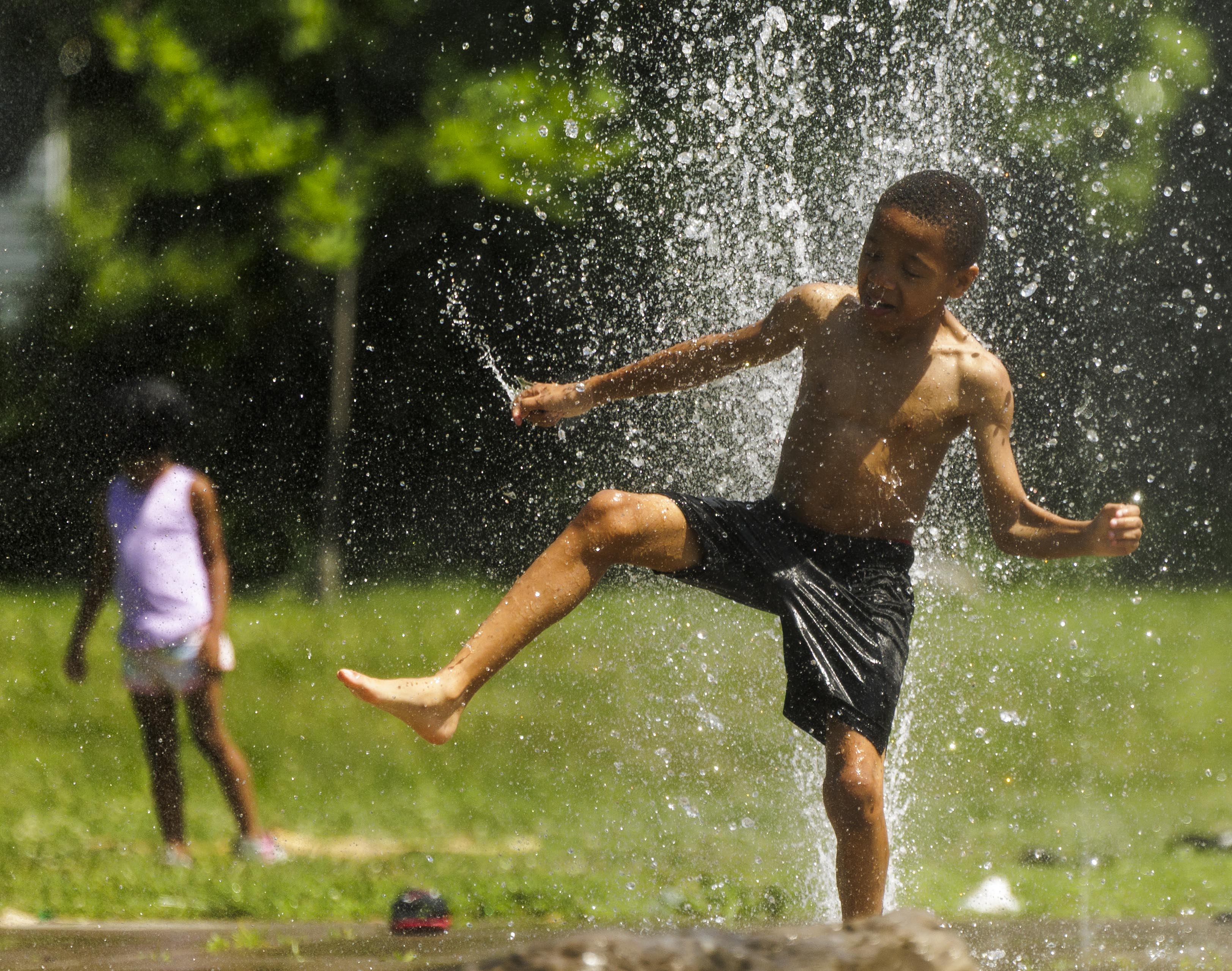Oppressive heat crushes down on Central New York - syracuse.com
