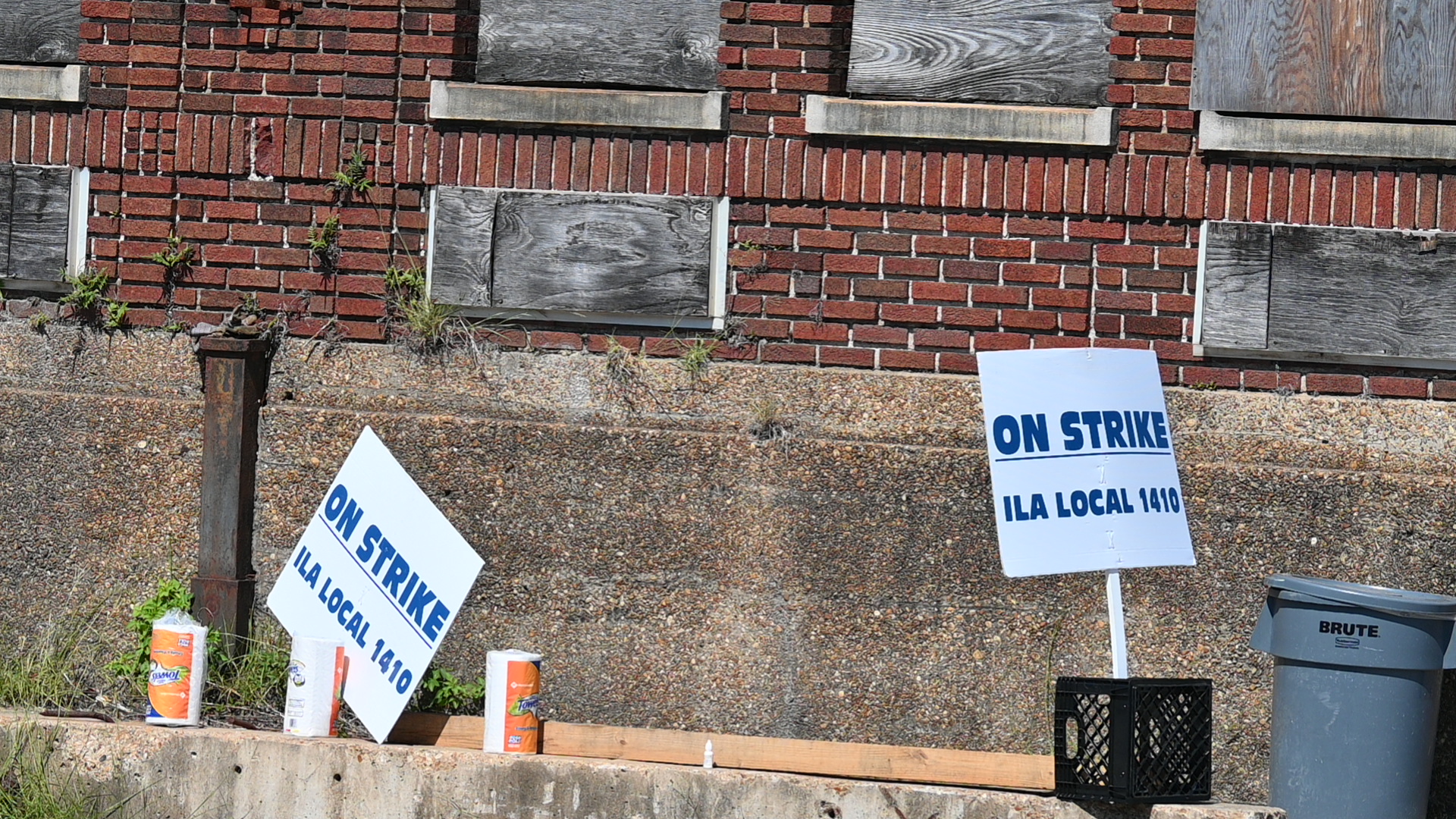 Port strike in Mobile, Alabama - al.com