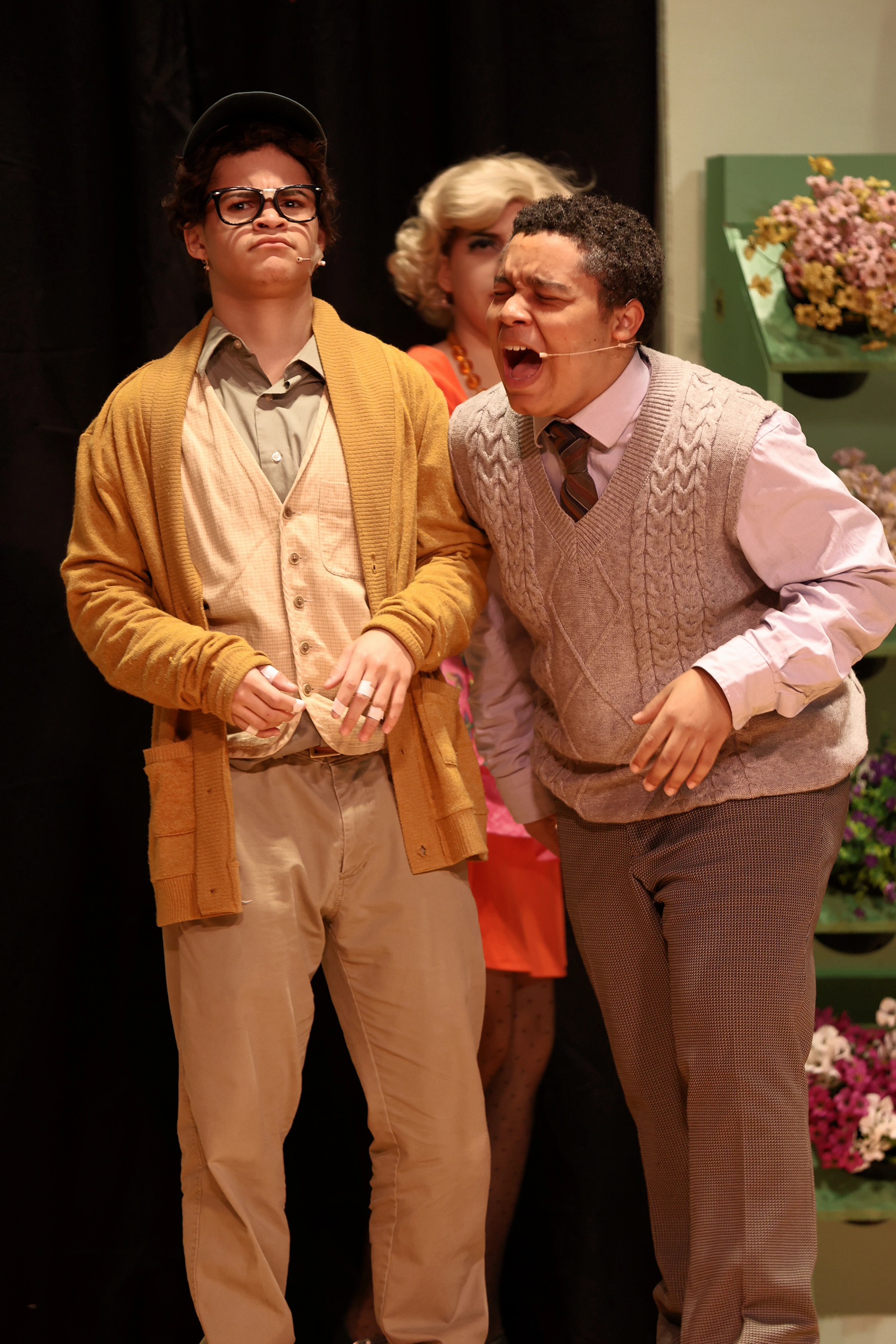 William Allen High School students rehearse 'Little Shop of Horrors ...