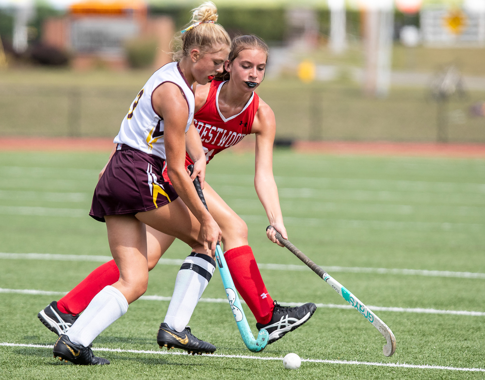 Crestwood defeats Big Spring 8-0 in Big Spring field hockey tournament ...