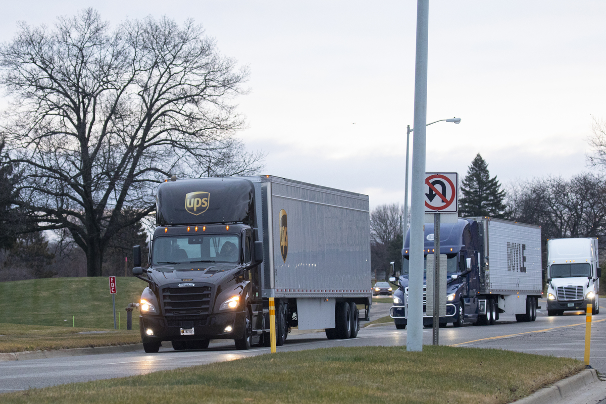 Trucks carrying COVID-19 vaccine depart Pfizer plant in Portage ...