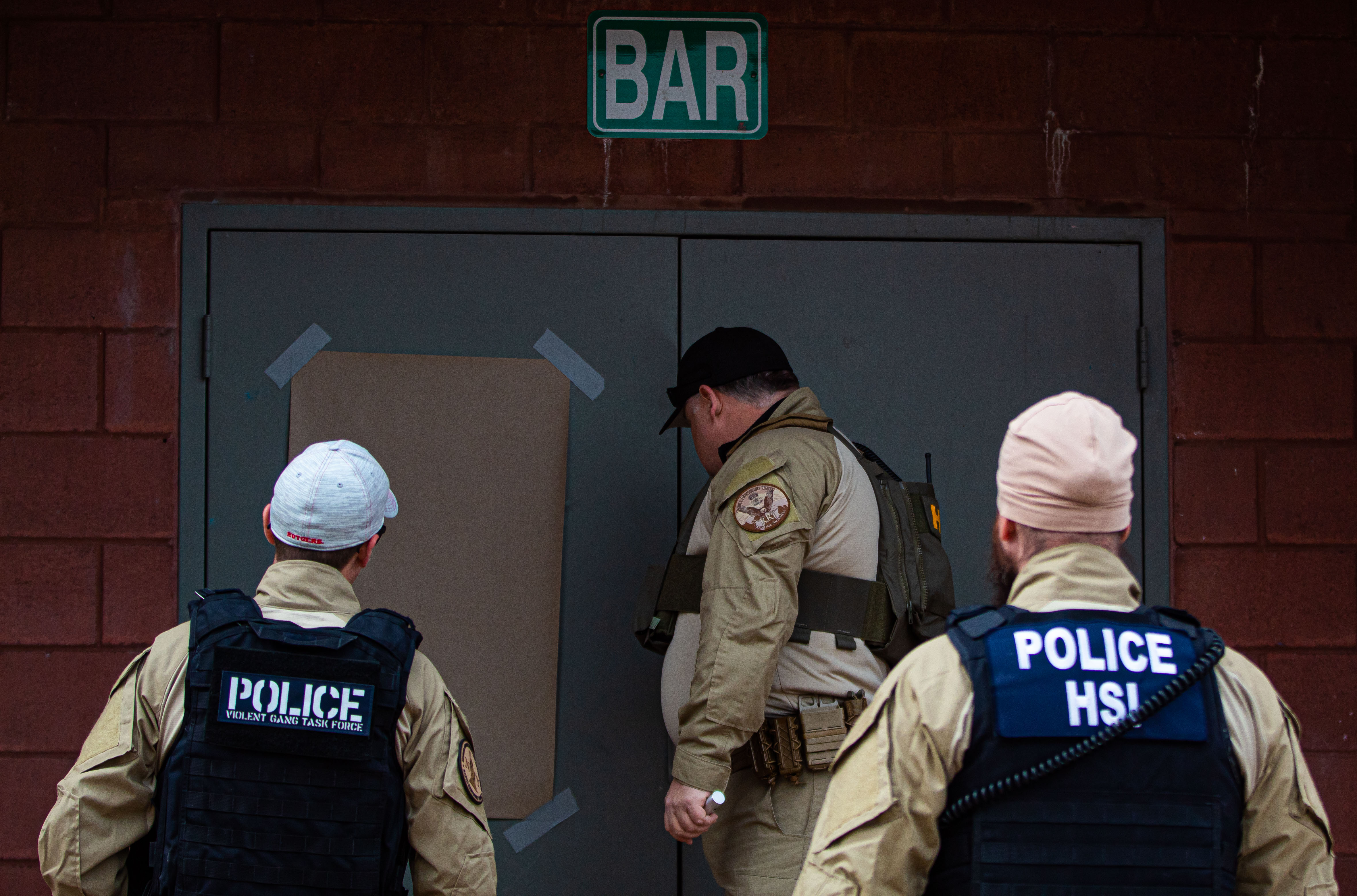 HSI Rapid Response Team conducts field exercises at Ft. Indiantown Gap ...