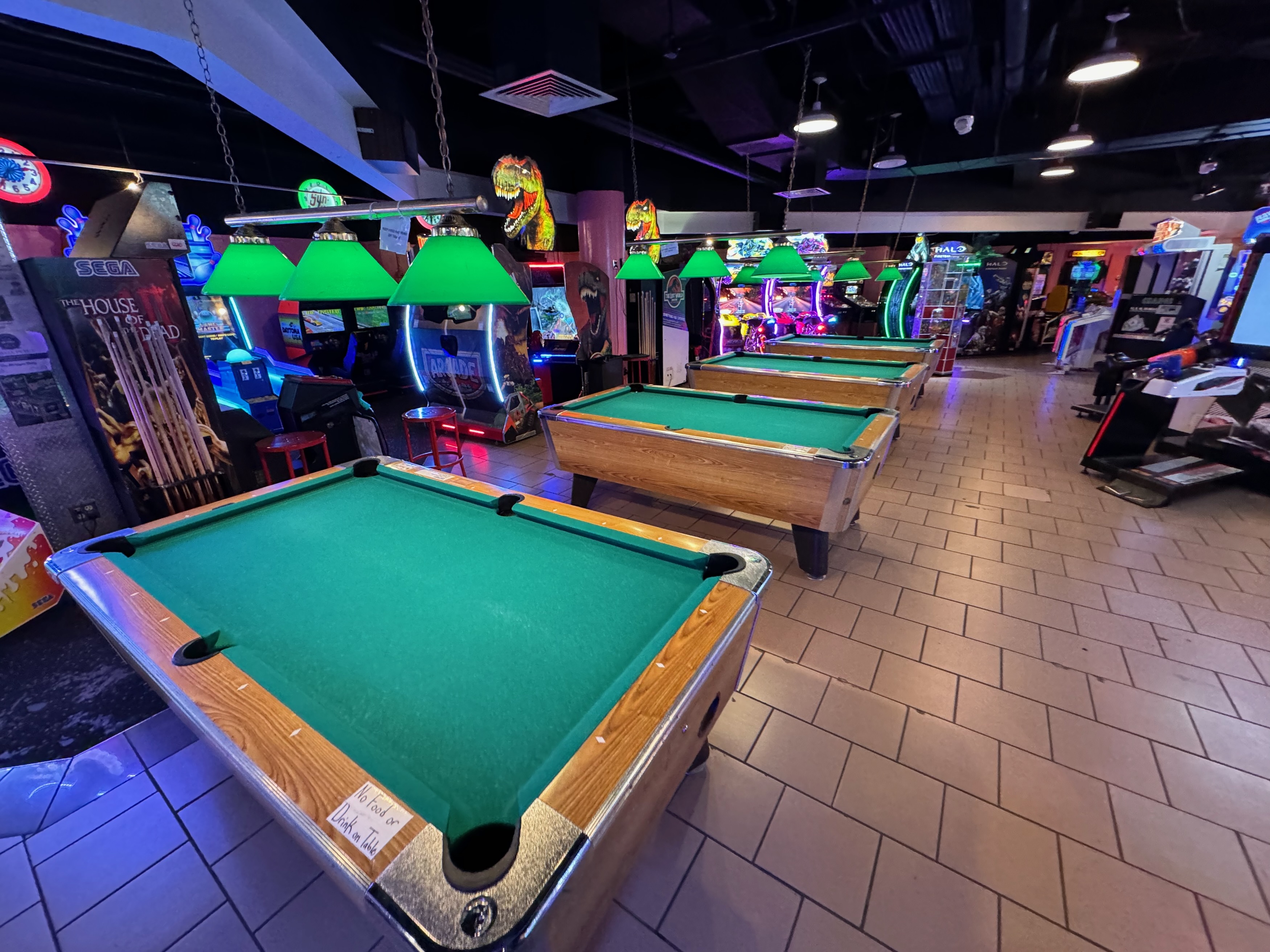 Pinball Pete's arcade in the Galleria building on South U in Ann Arbor ...