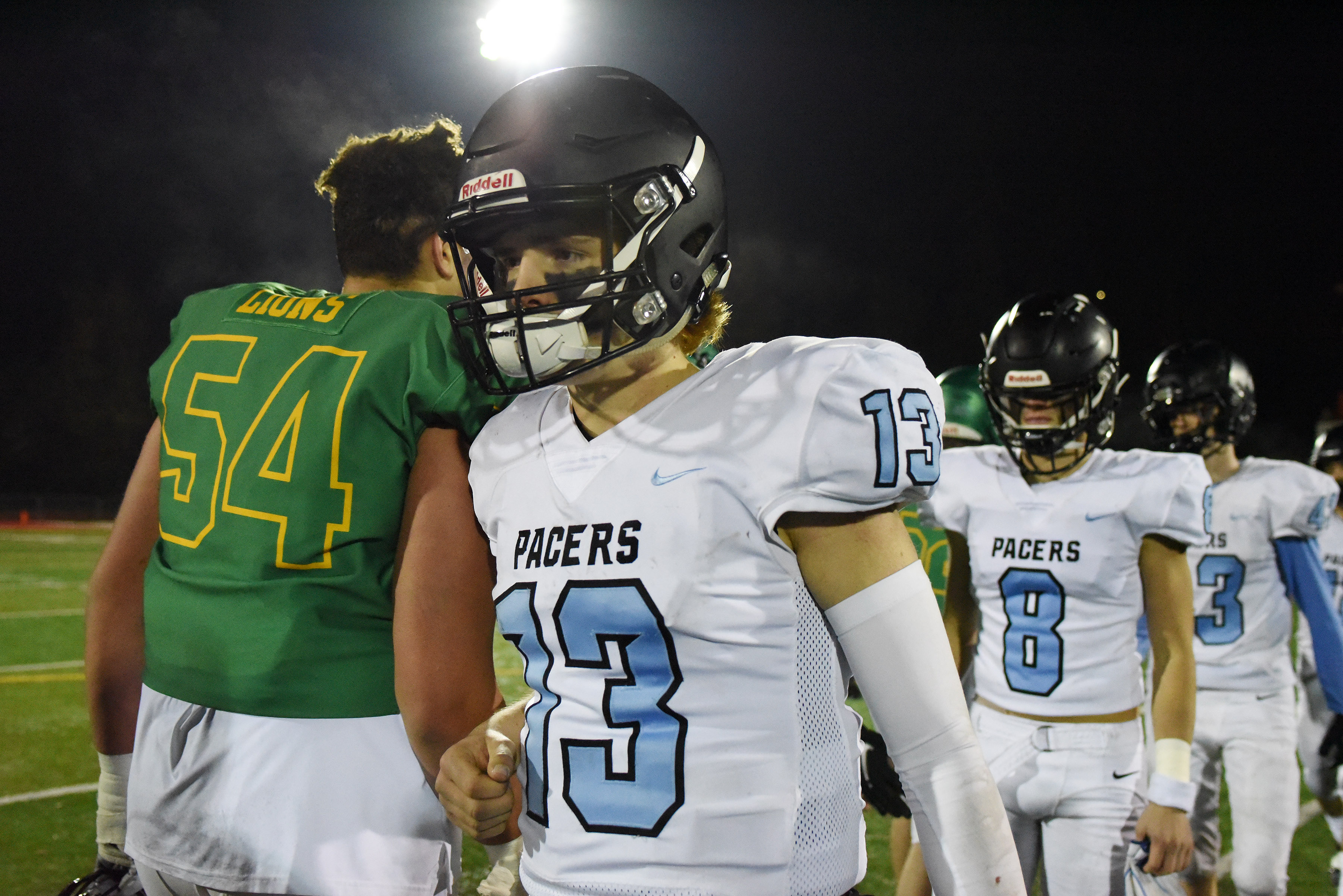 Lakeridge vs. West Linn in Oregon Class 6A football quarterfinals ...