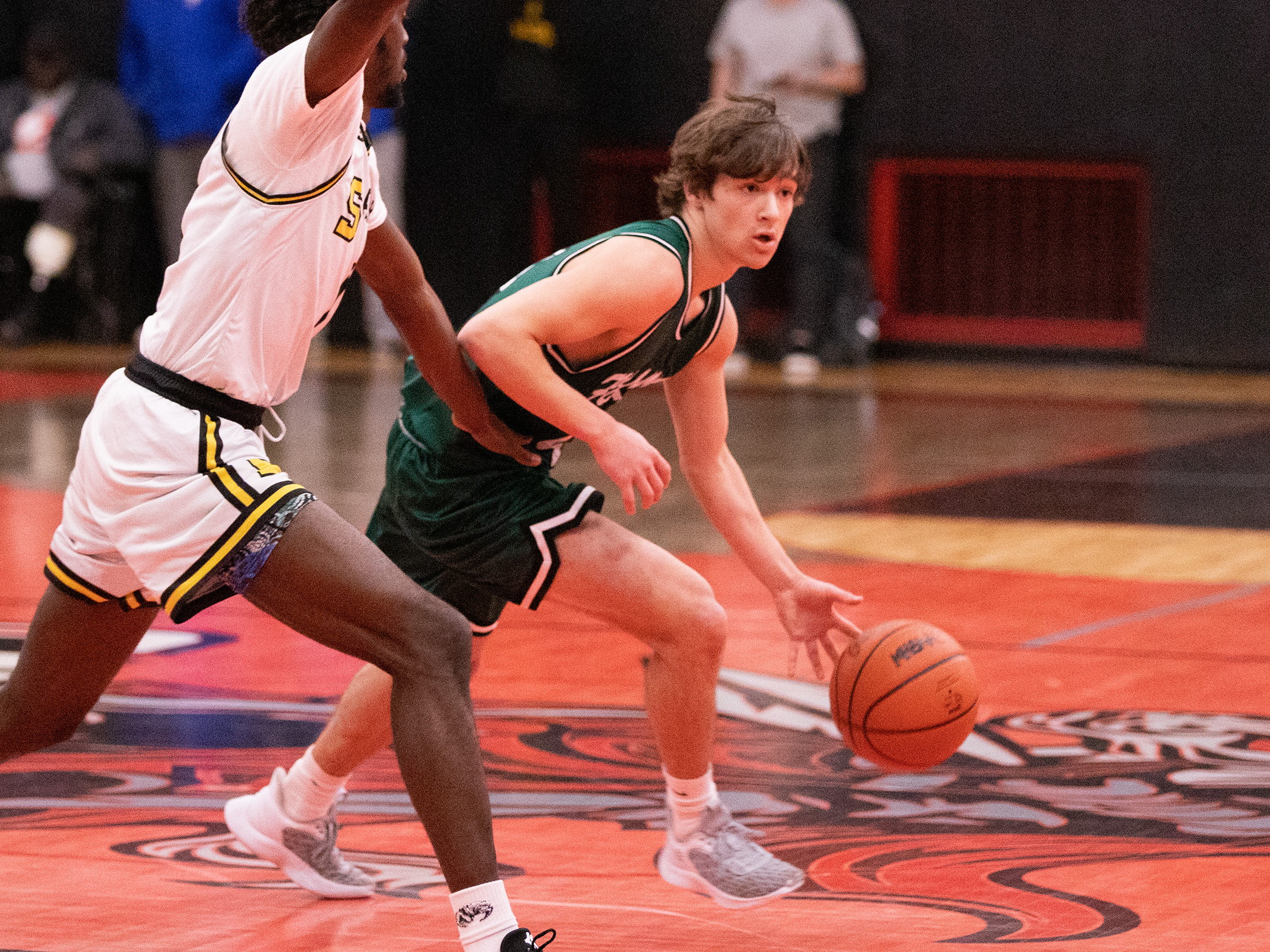 Saginaw High defeats Freeland 57-43 in district semifinals - mlive.com