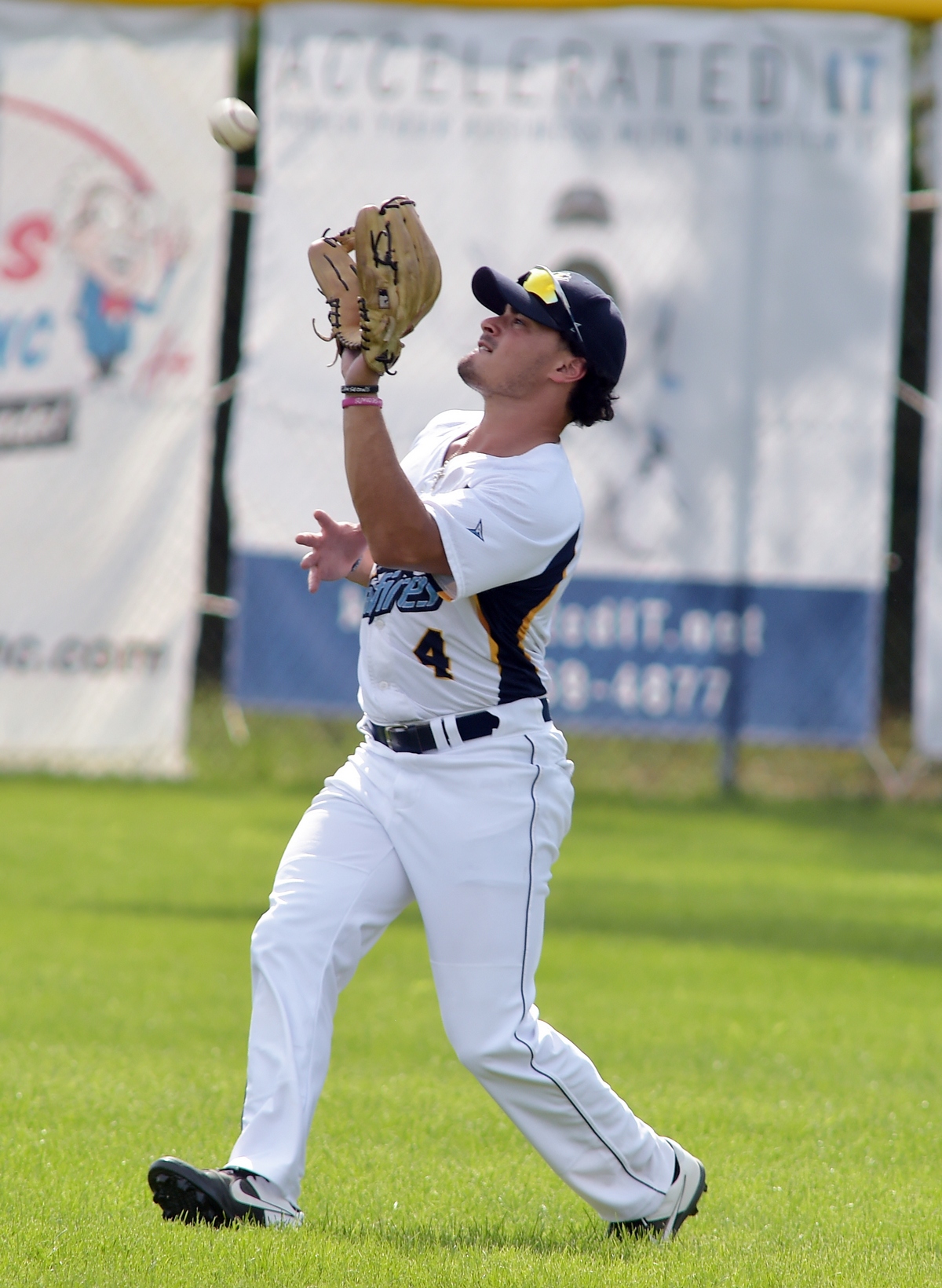 Westfield Starfires VS New Britain Bees at Bullens Field - masslive.com