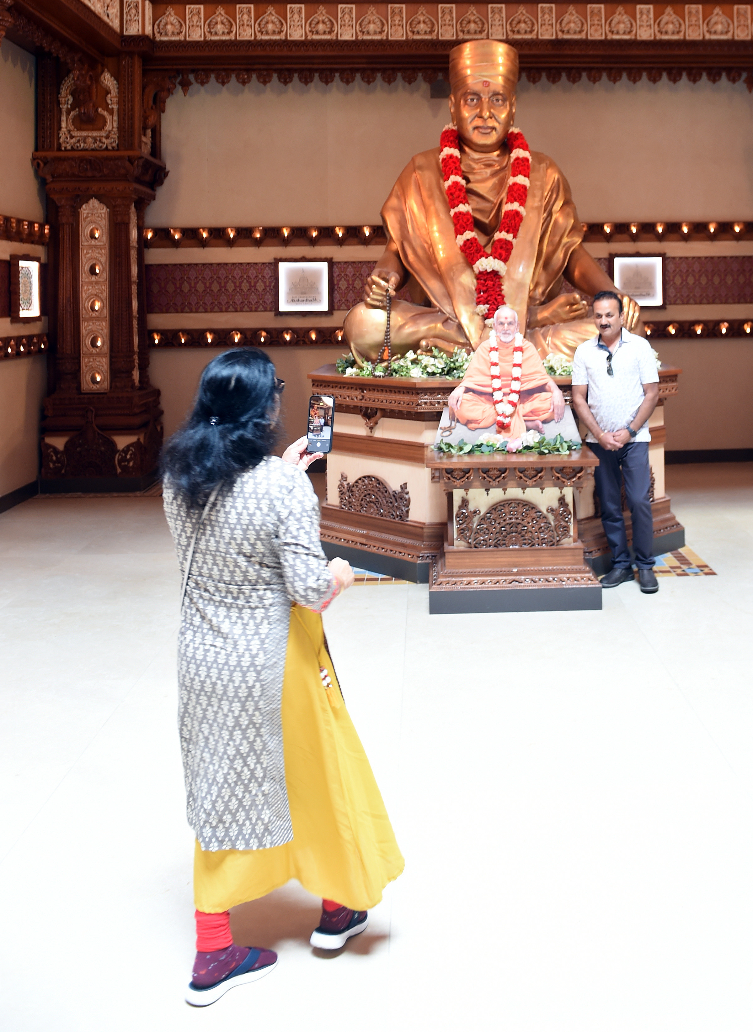 The new BAPS Shri Swaminarayan Mandir temple in Robbinsville will hold ...