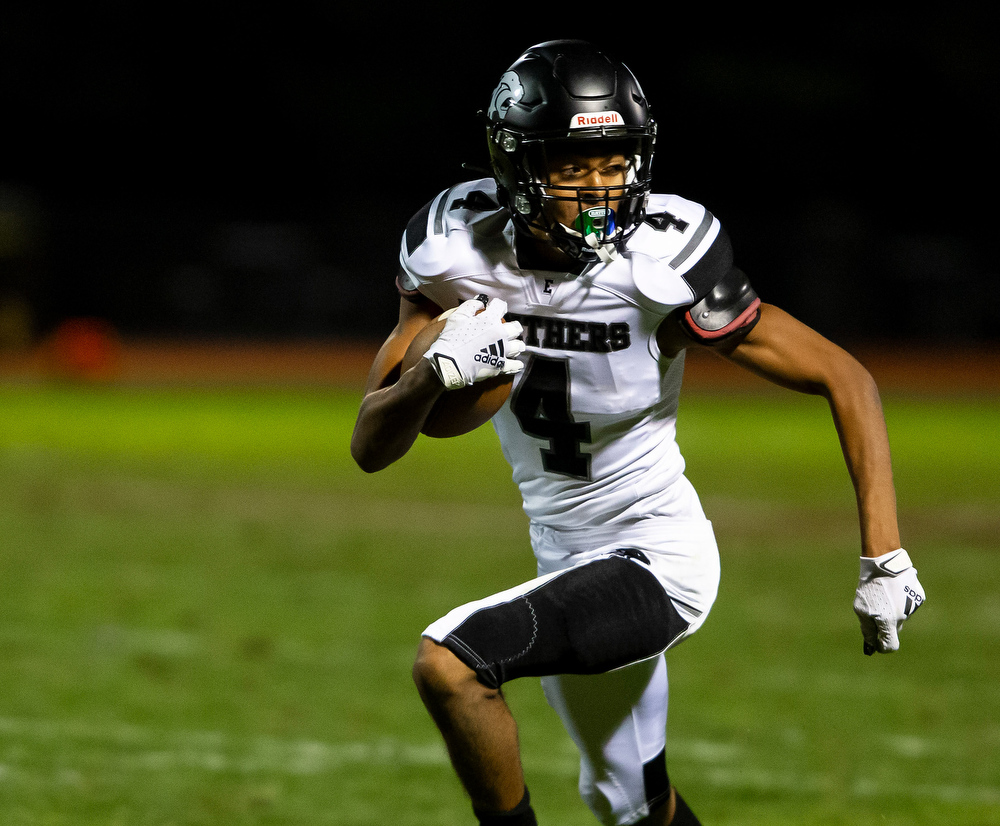 Cumberland Valley defeated CD East 7-6 in high school football ...
