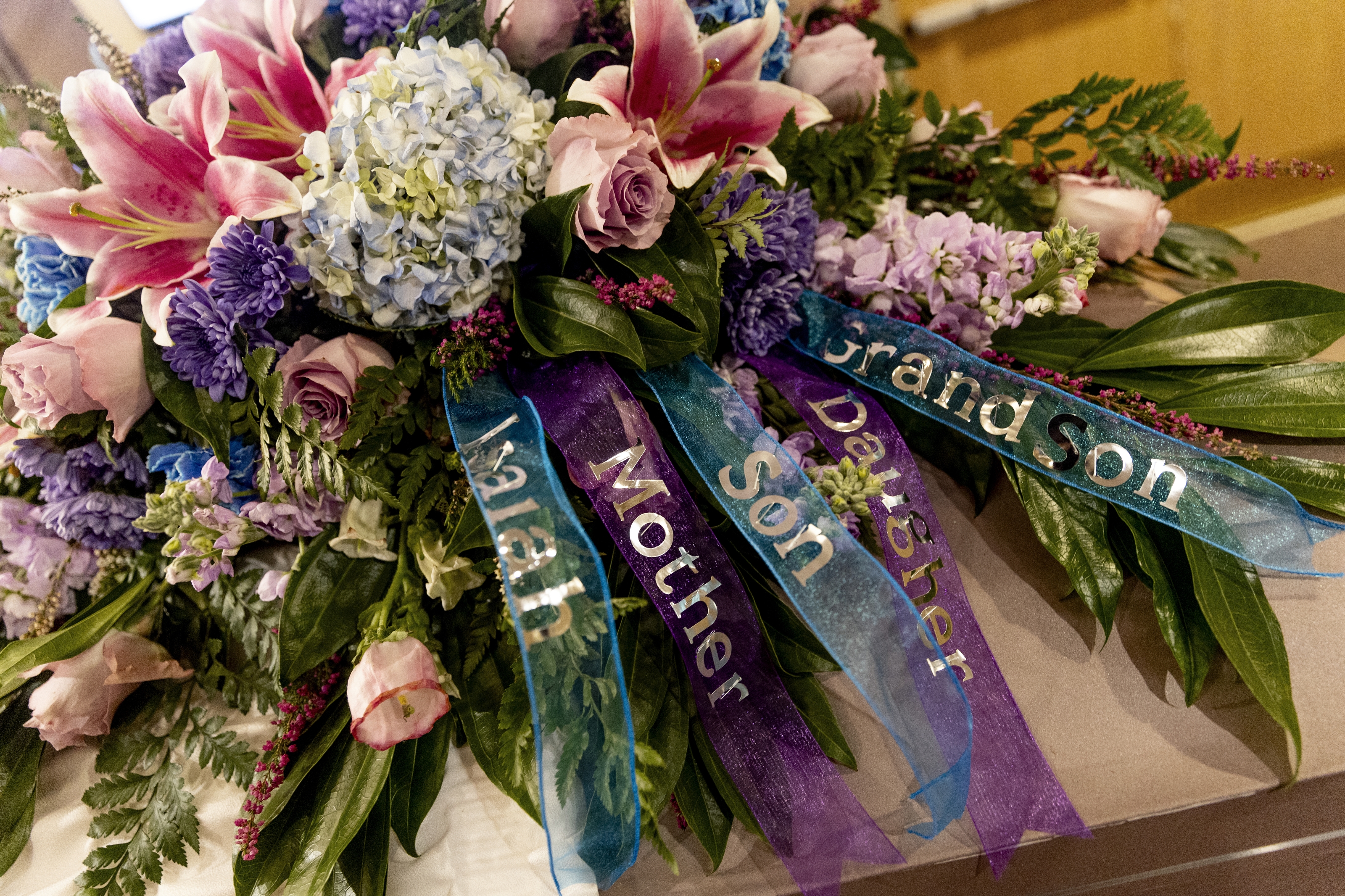 Family, friends commemorate the lives of Ashley Williams and her son ...