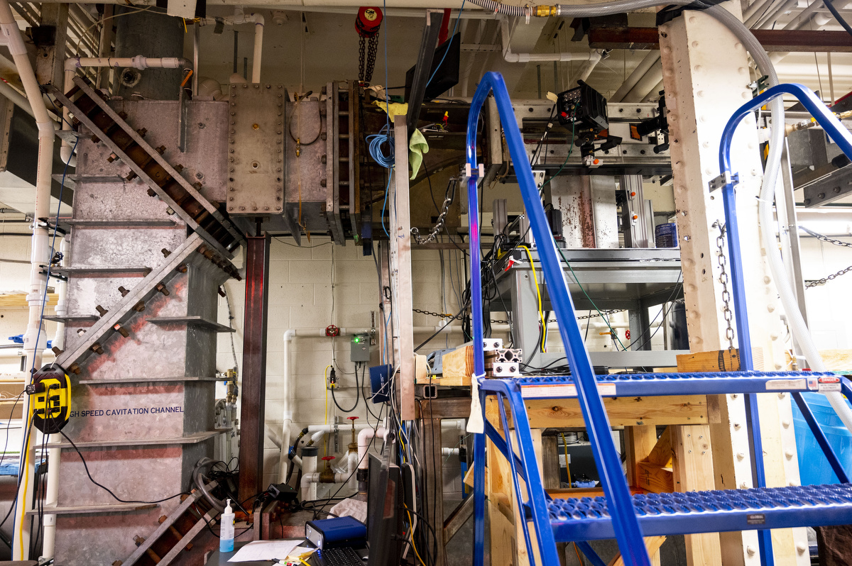 Marine Hydrodynamics Lab at UM - mlive.com