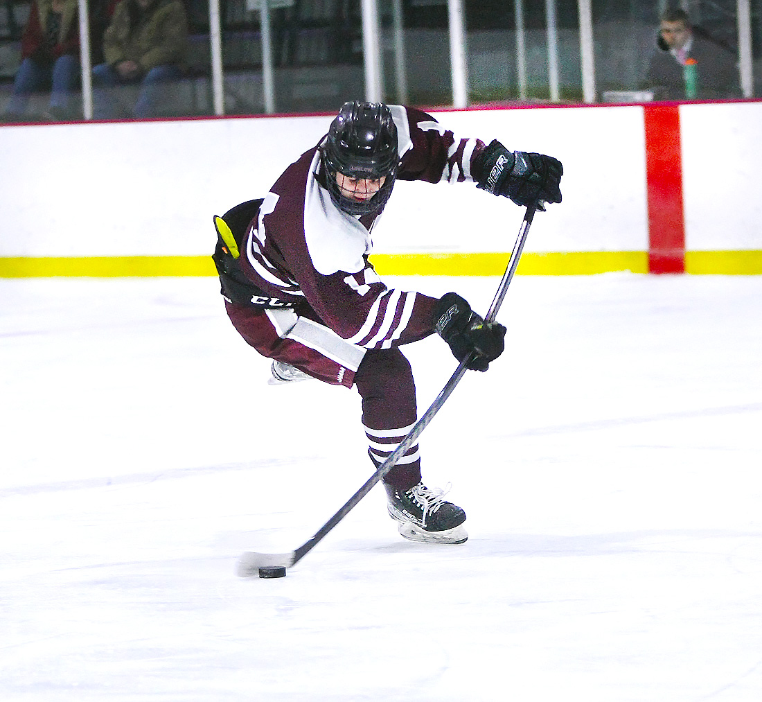 Ludlow vs Amherst boys Hockey 1/7/25 - masslive.com