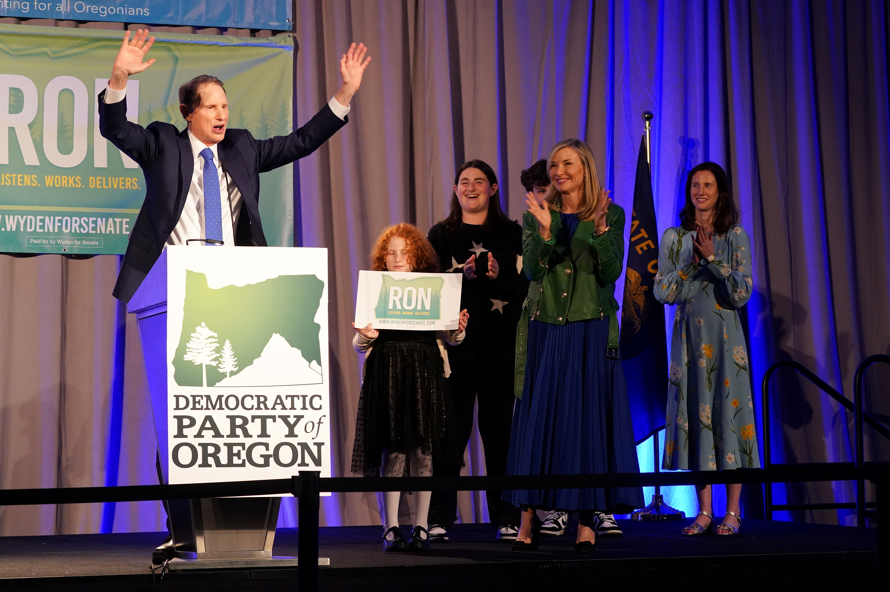 Democratic Party of Oregon's election party - oregonlive.com