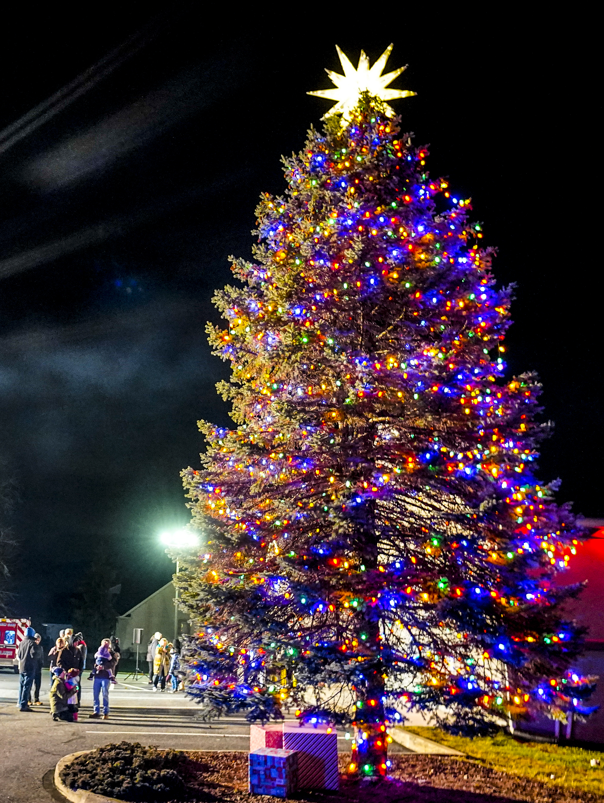2025 Upper Nazareth tree lighting ceremony - lehighvalleylive.com