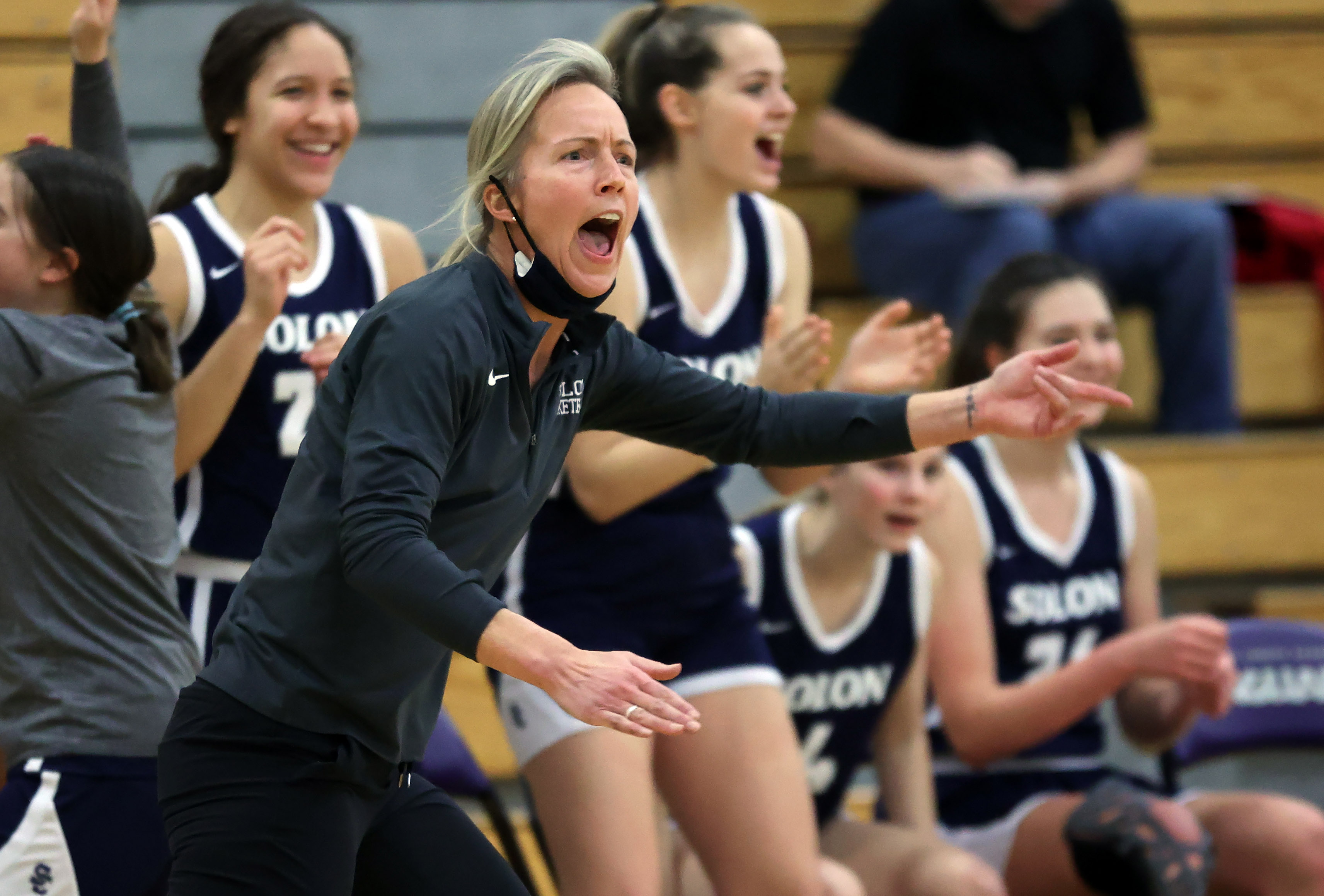 Girls high school hoops: Solon at St. Joseph Academy, January 28, 2022 ...