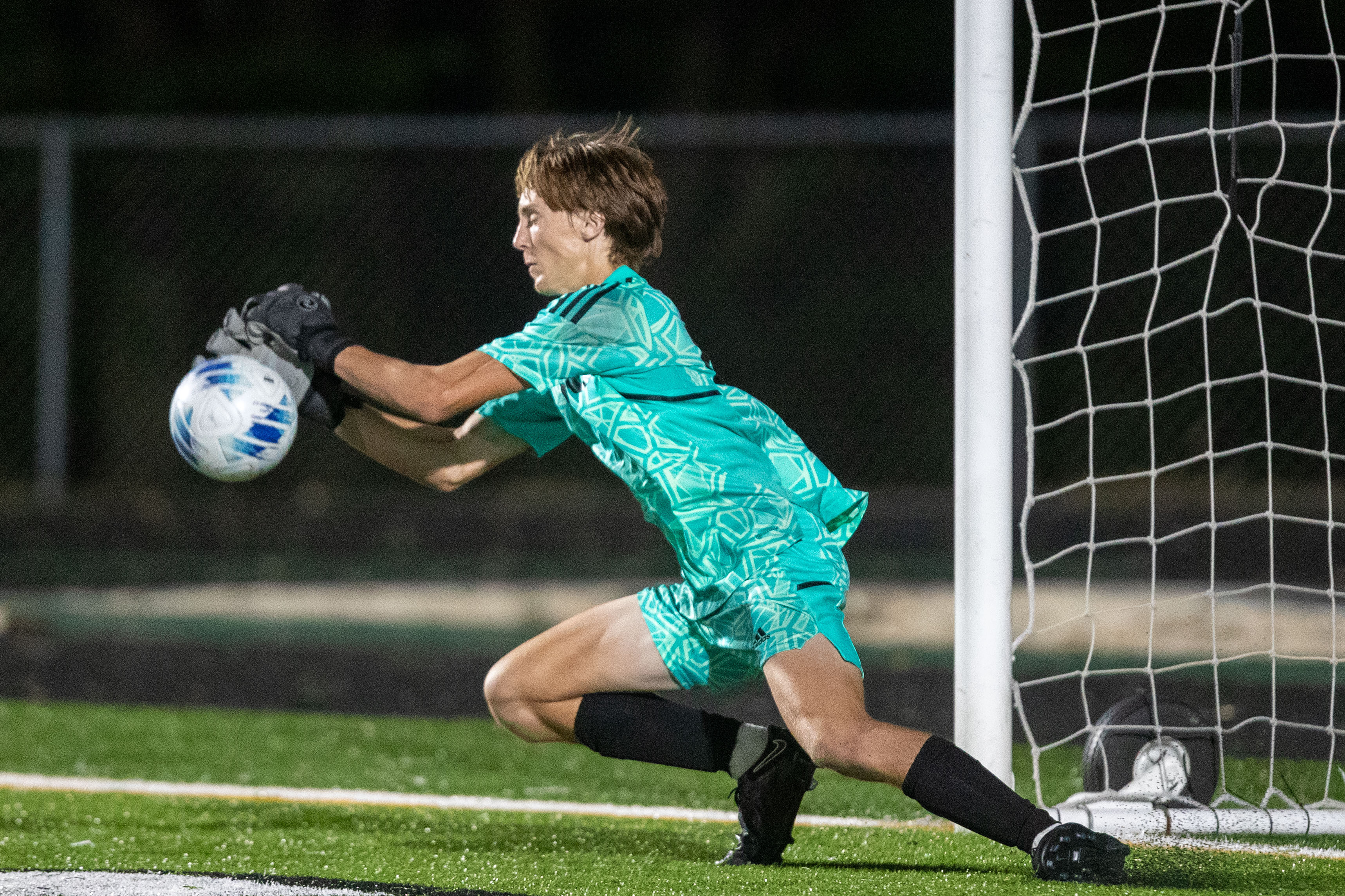 Trinity defeats Harrisburg, 5-3, in boys soccer matchup - pennlive.com