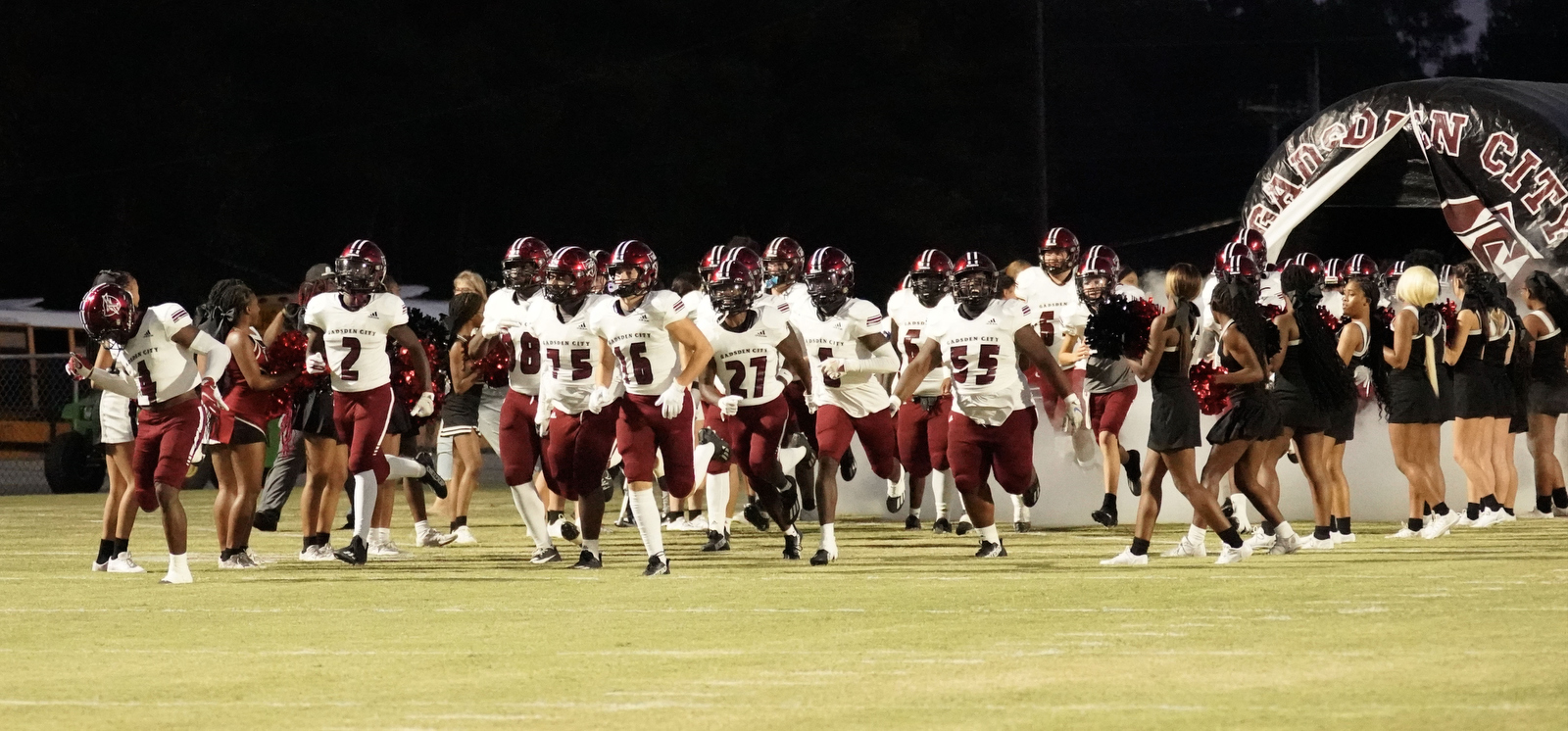 Gadsden City vs. Hartselle Football - al.com