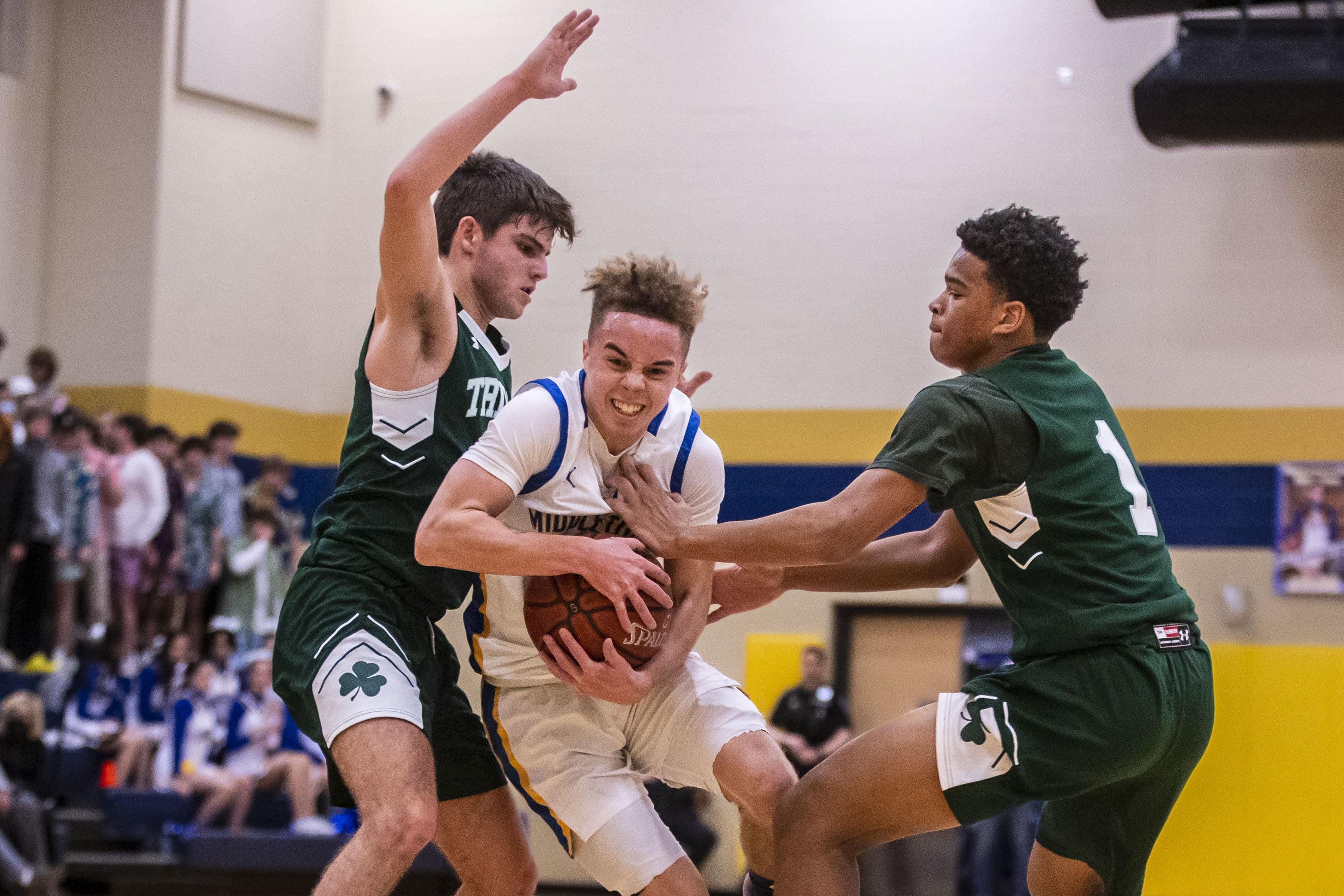 Trinity vs Middletown in boys high school basketball - pennlive.com