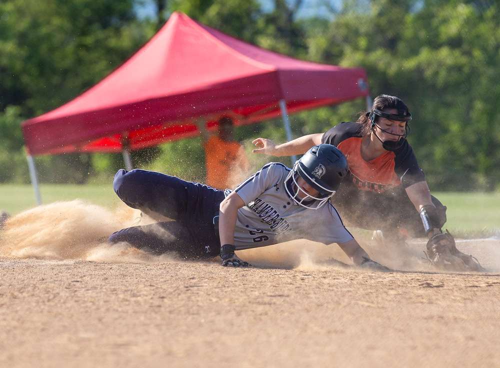 Chambersburg defeated East Pennsboro 14-2 in the Mid-Penn softball ...