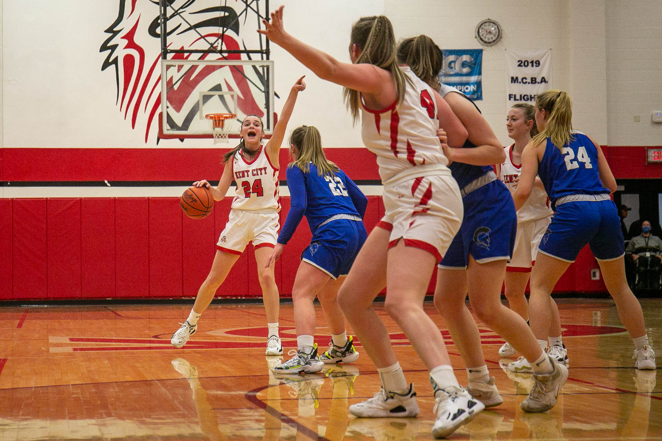 Kent City girls remain undefeated, beat Sparta 43-23 - mlive.com