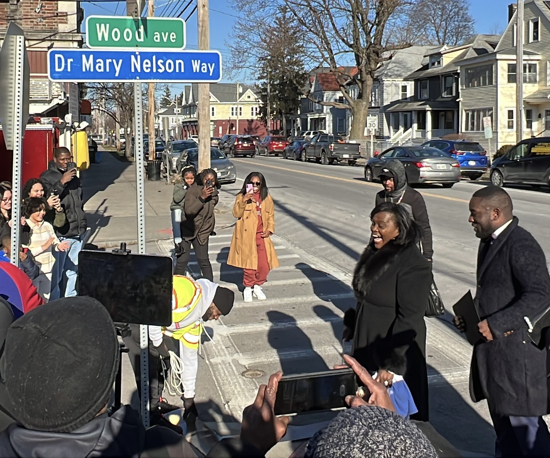 "Dr. Mary Nelson Way" dedicated - syracuse.com