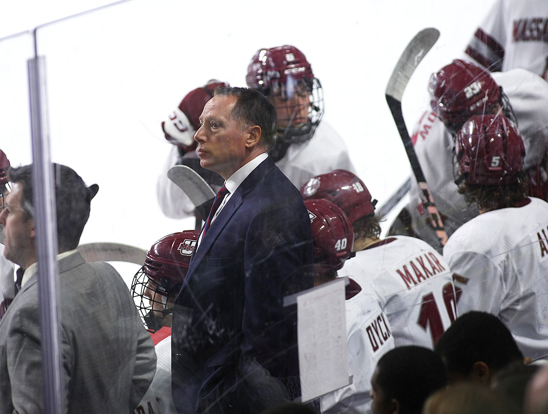 UMass Hockey vs Denver 10/15/22 - masslive.com