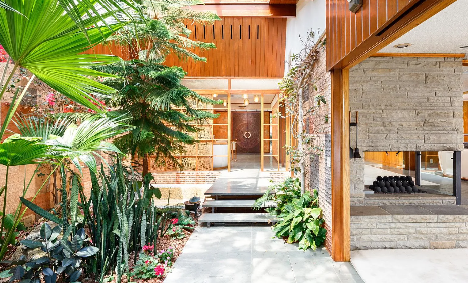 Elton Darby Road Home - al.com