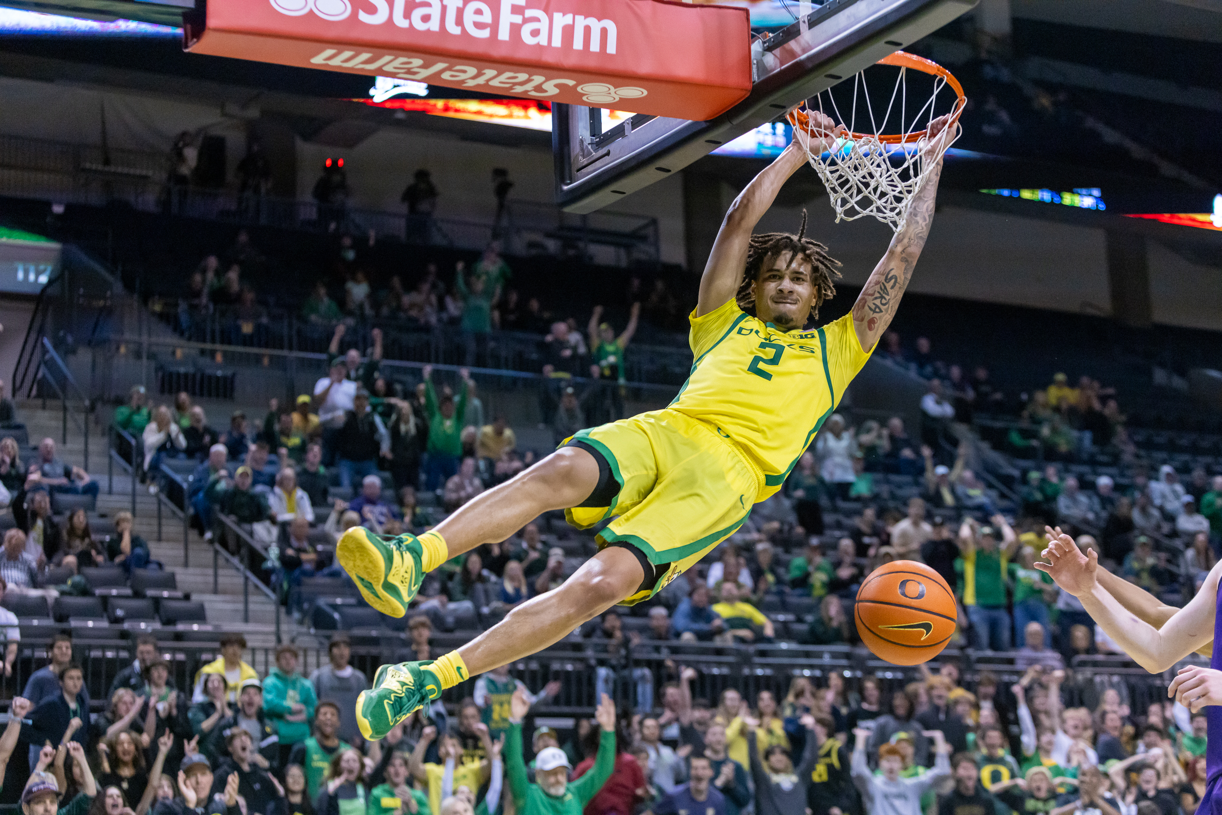 Oregon Ducks vs. Portland Pilots men's basketball: Nov. 12, 2024 ...