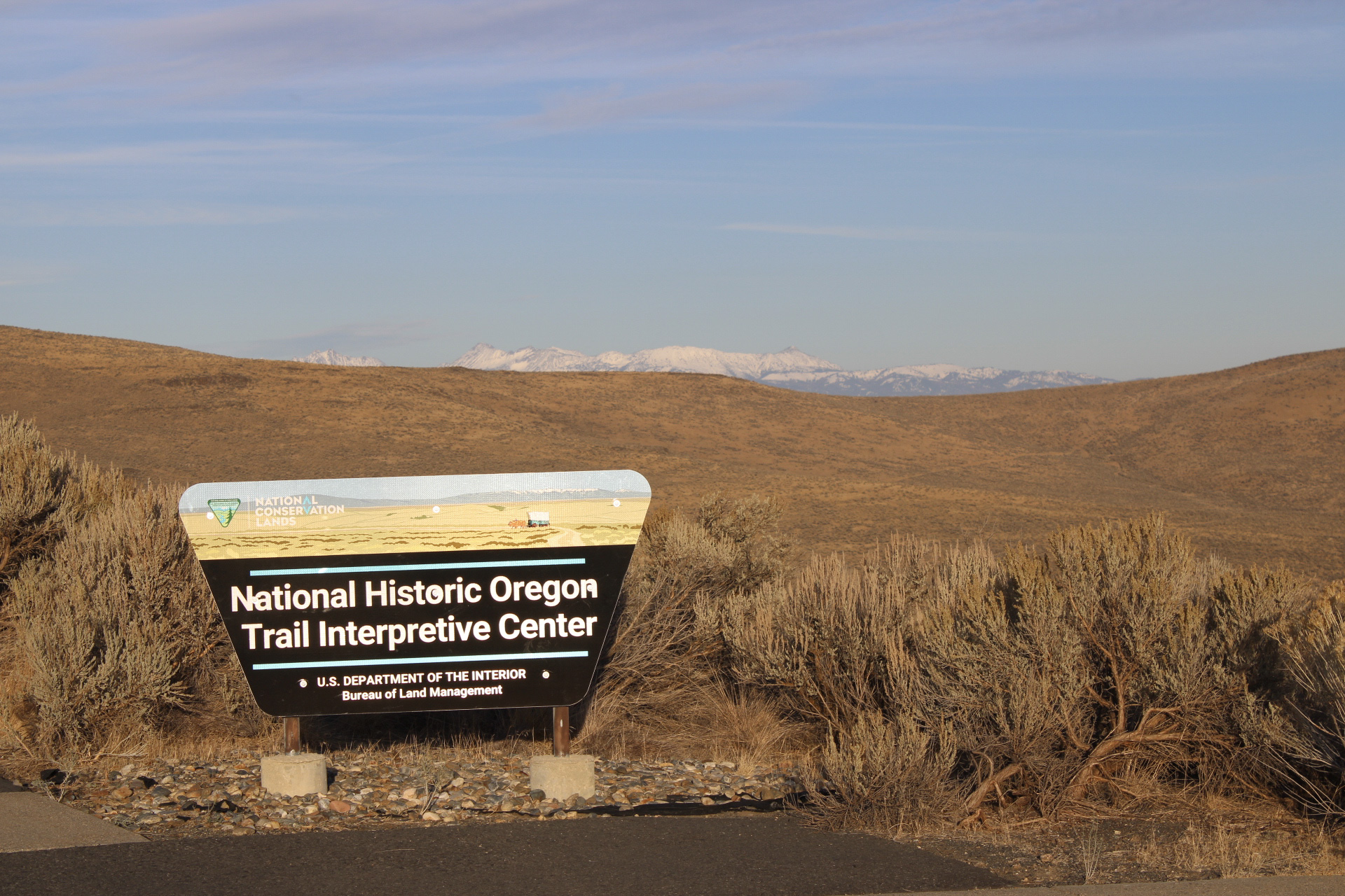 National Historic Oregon Trail Interpretive Center in Baker City ...