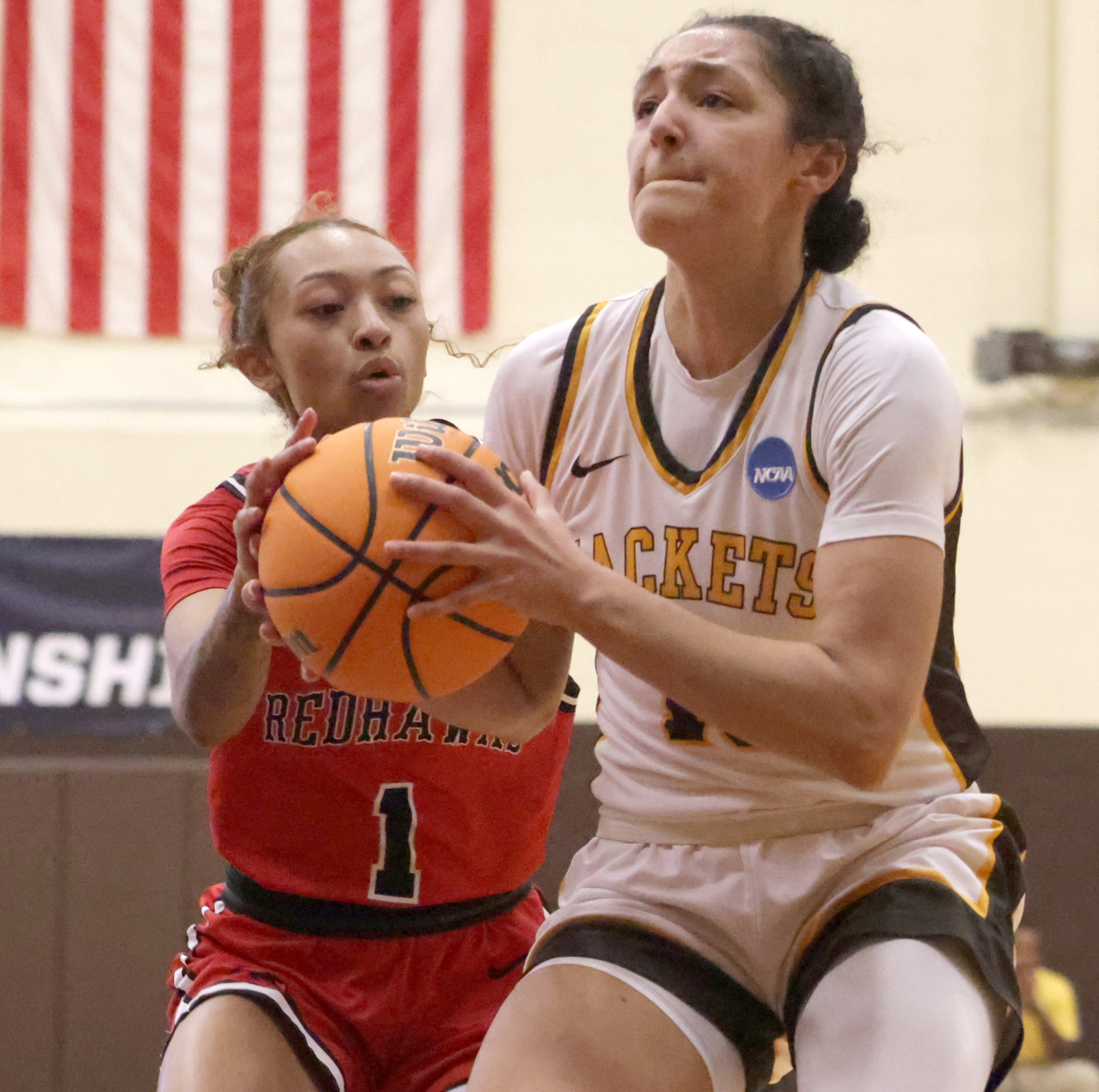 Baldwin Wallace vs. La Roche, Women's Div III basketball first round ...