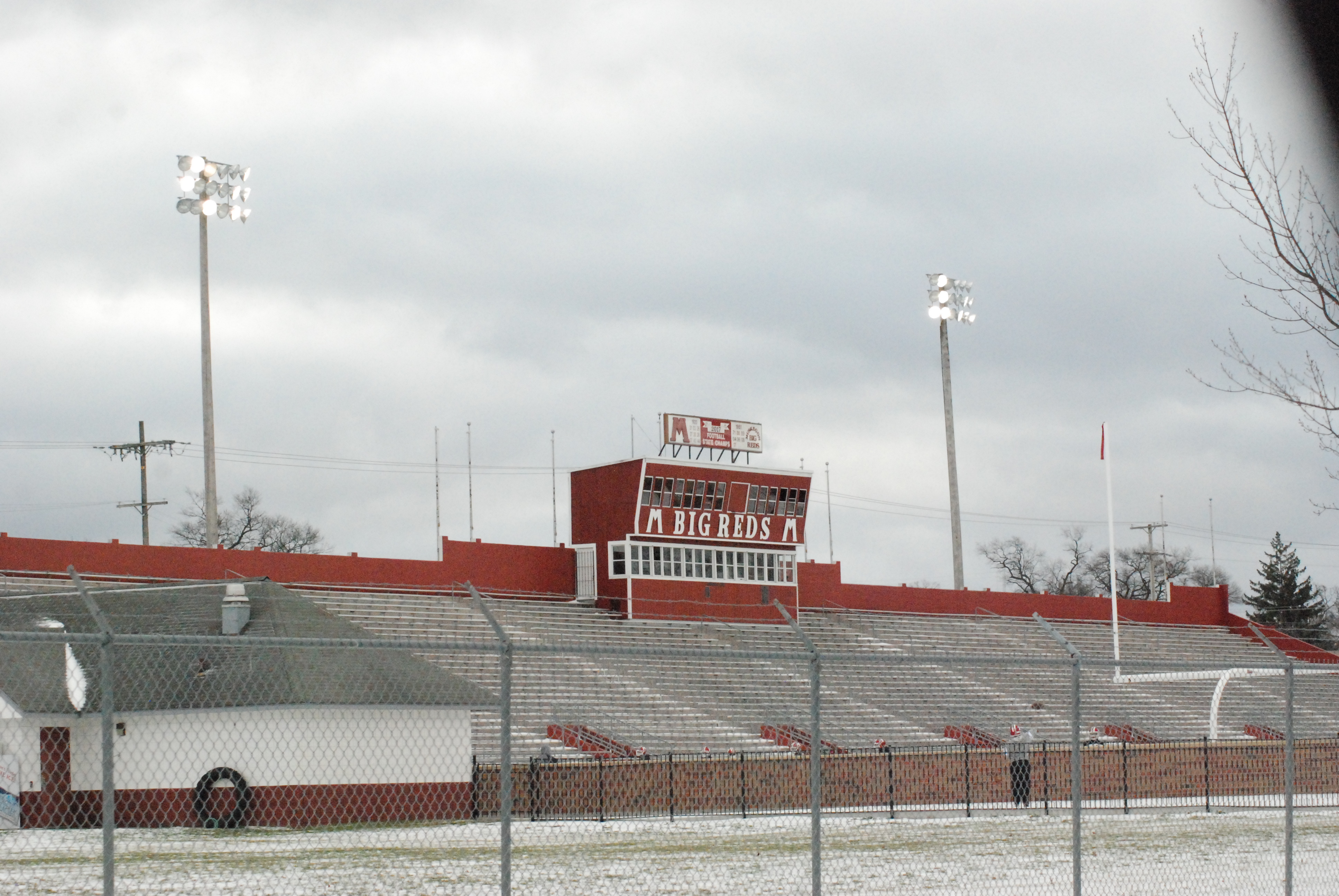Muskegon-area football teams return to practice in December 2020, again ...