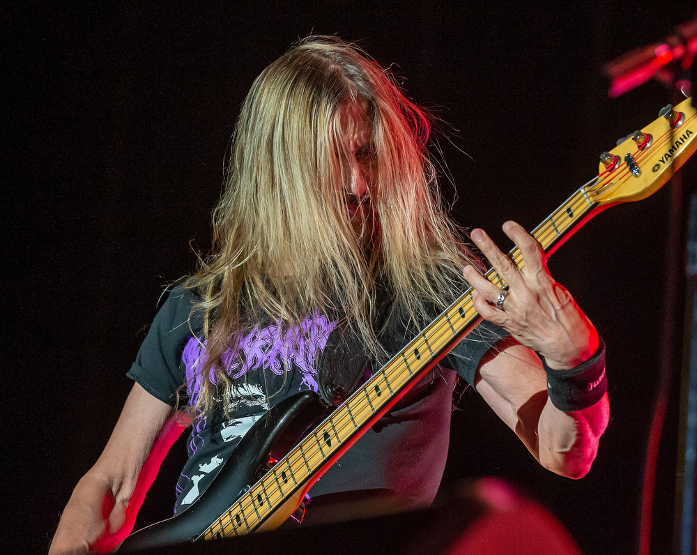 Five Finger Death Punch and Megadeth perform at Hersheypark Stadium ...